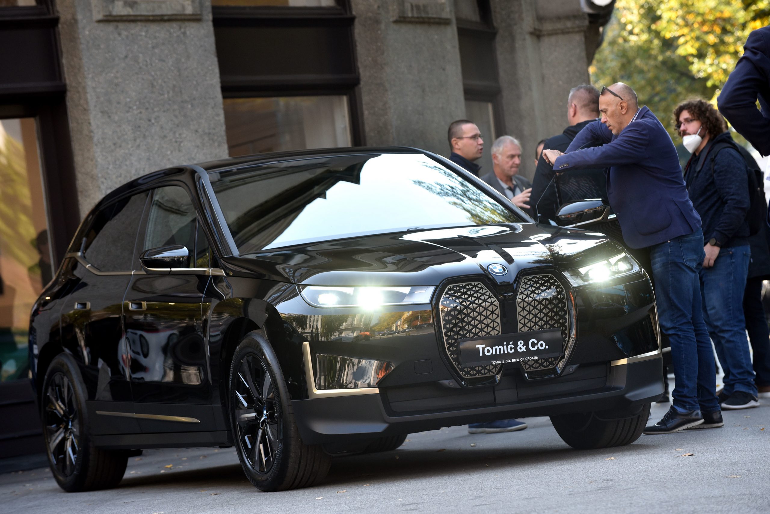 Novi BMW modeli serije iX stigli u Hrvatsku: Pogledajte ih, fantastični ...