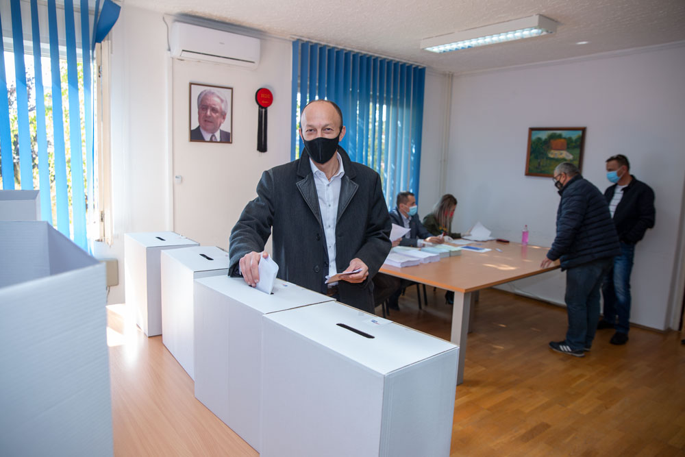 Ernest Petry novi šef ličkog HDZ-a - Novi list