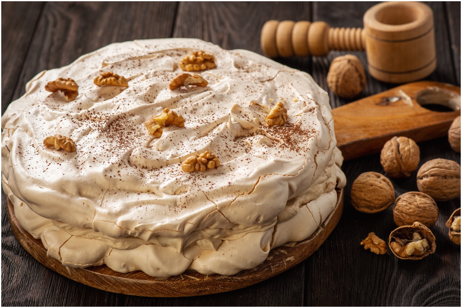 Pavlova torta s kavom: Svečana slastica još punijeg okusa - Novi list