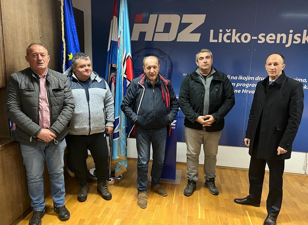 Ernest Petry se sastao s članovima Zajednice obrtnika i poduzetnika HDZ ...