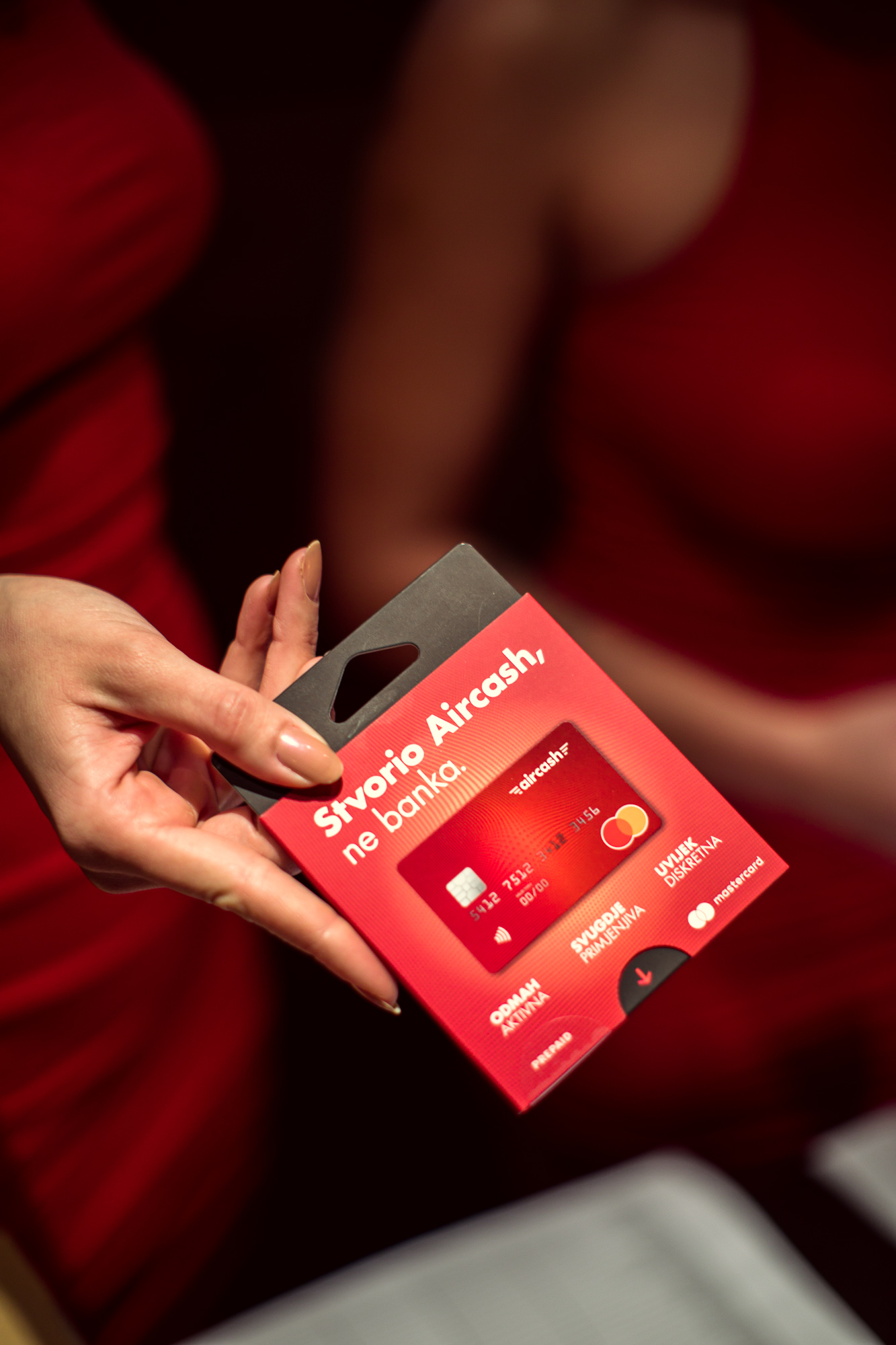 Probudite u sebi blagdanski duh s Aircash Mastercard karticom - Novi list