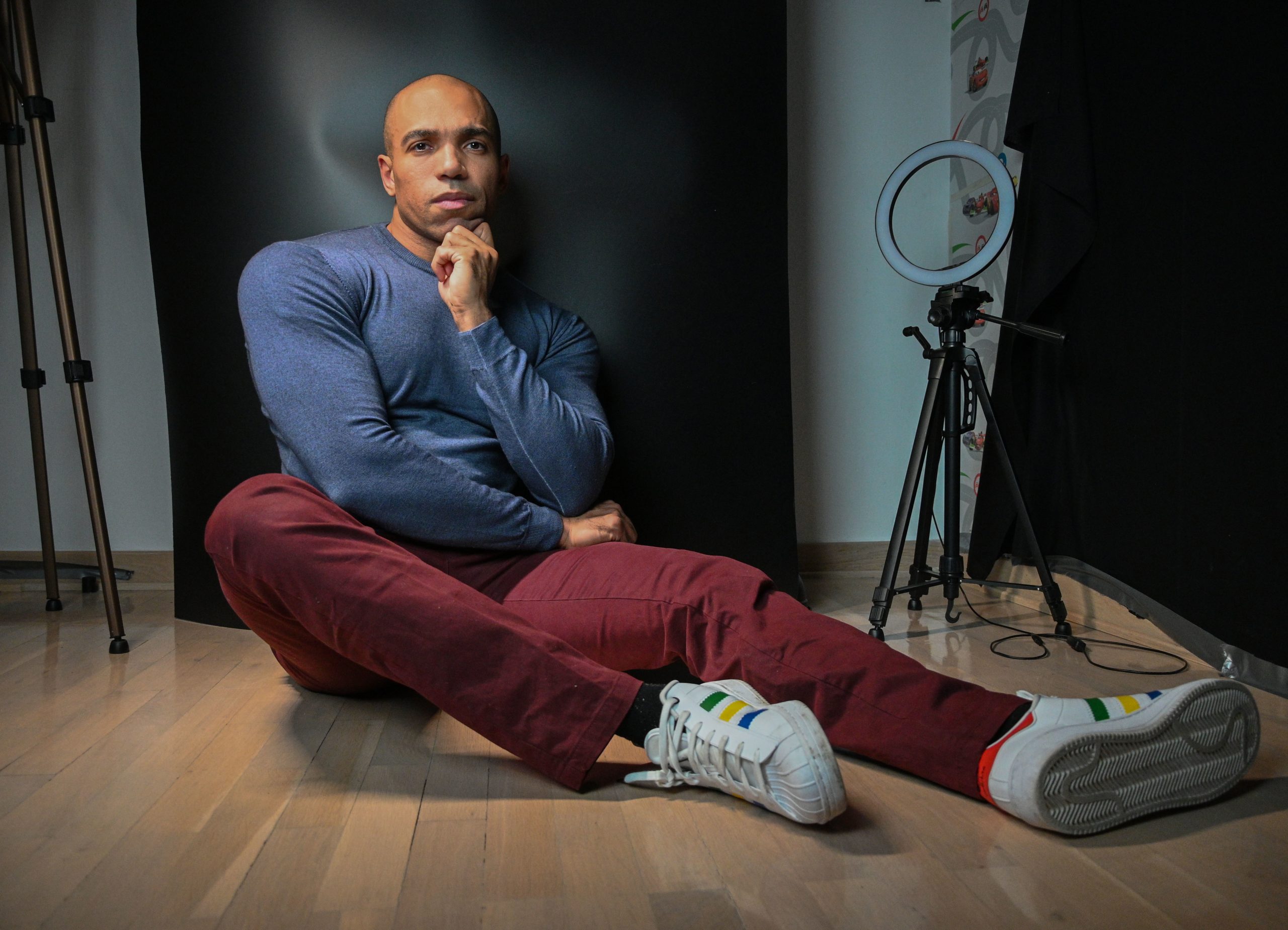 Adam Davenport osnovao glumačku školu za Balkan: "Zaljubio sam se u ...