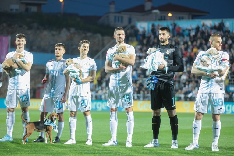 NK Rijeka - Novi list