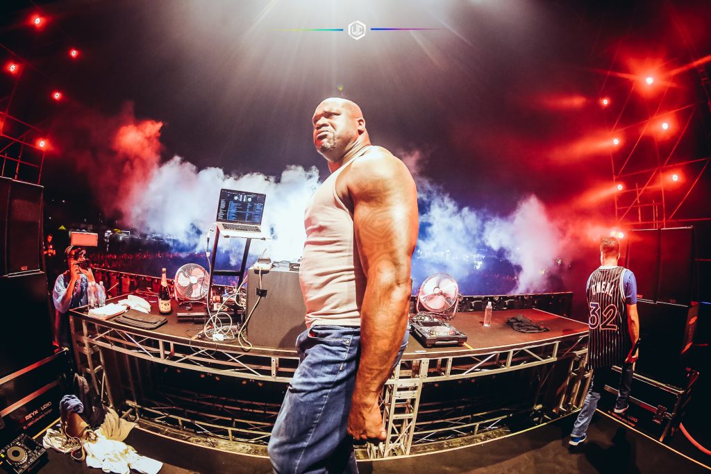 Shaquille O’Neal kao DJ Diesel donosi spektakl na Krk, nastupa u novom ...