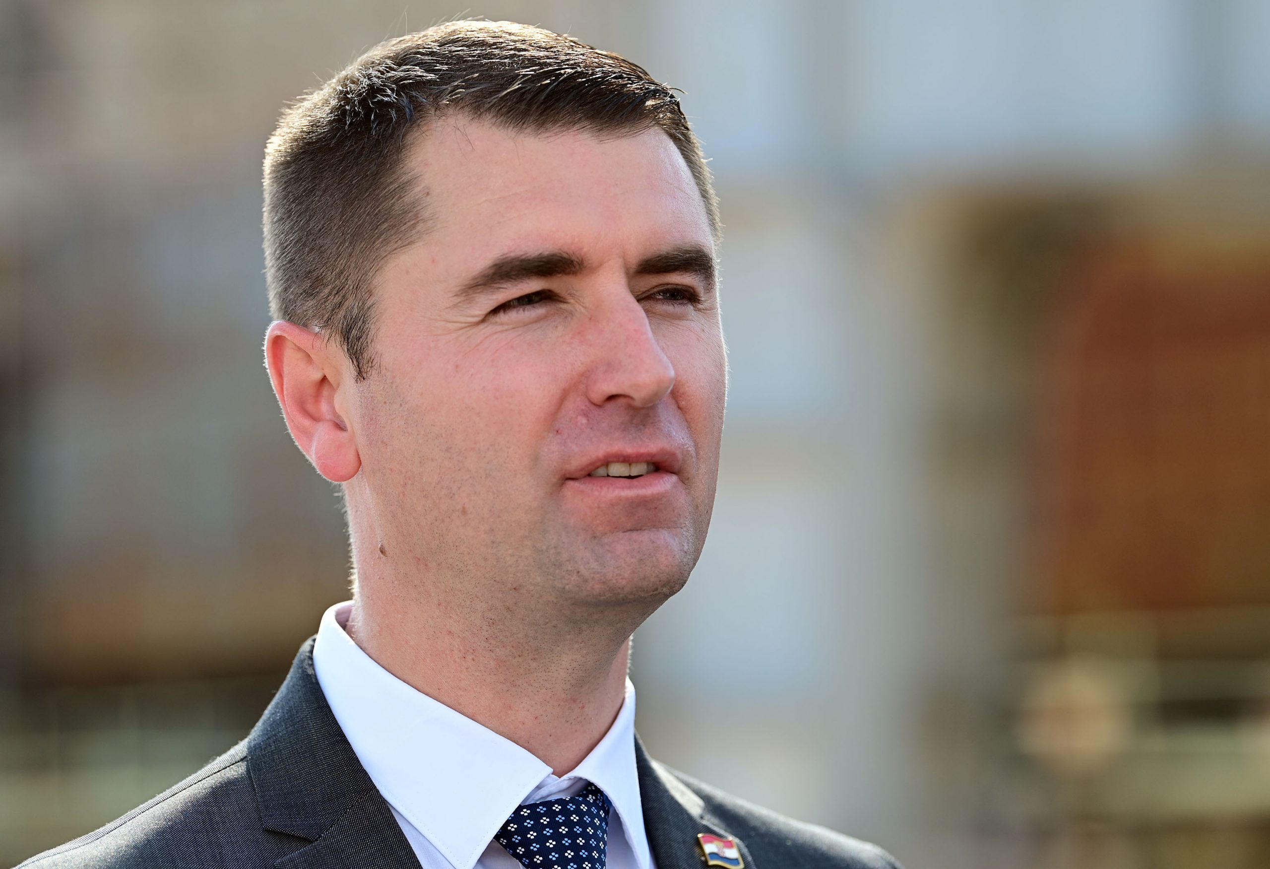 Ministar Davor Filipović pozvan na javno saslušanje zbog afere Ina: Ići ... Ministar Davor Filipović pozvan na javno saslušanje zbog afere Ina: Ići ...