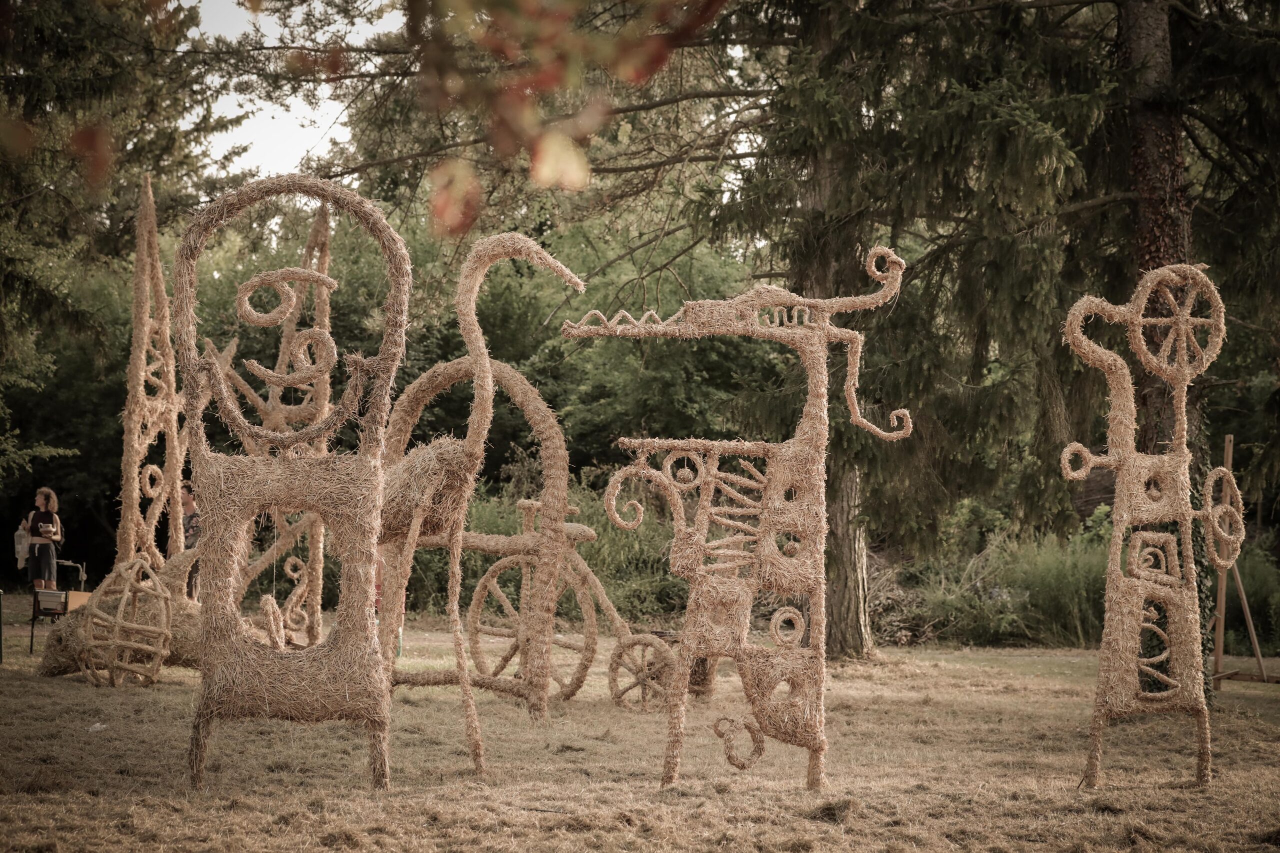 Naš kipar postao je svjetski poznati stručnjak za slamnate skulpture ...