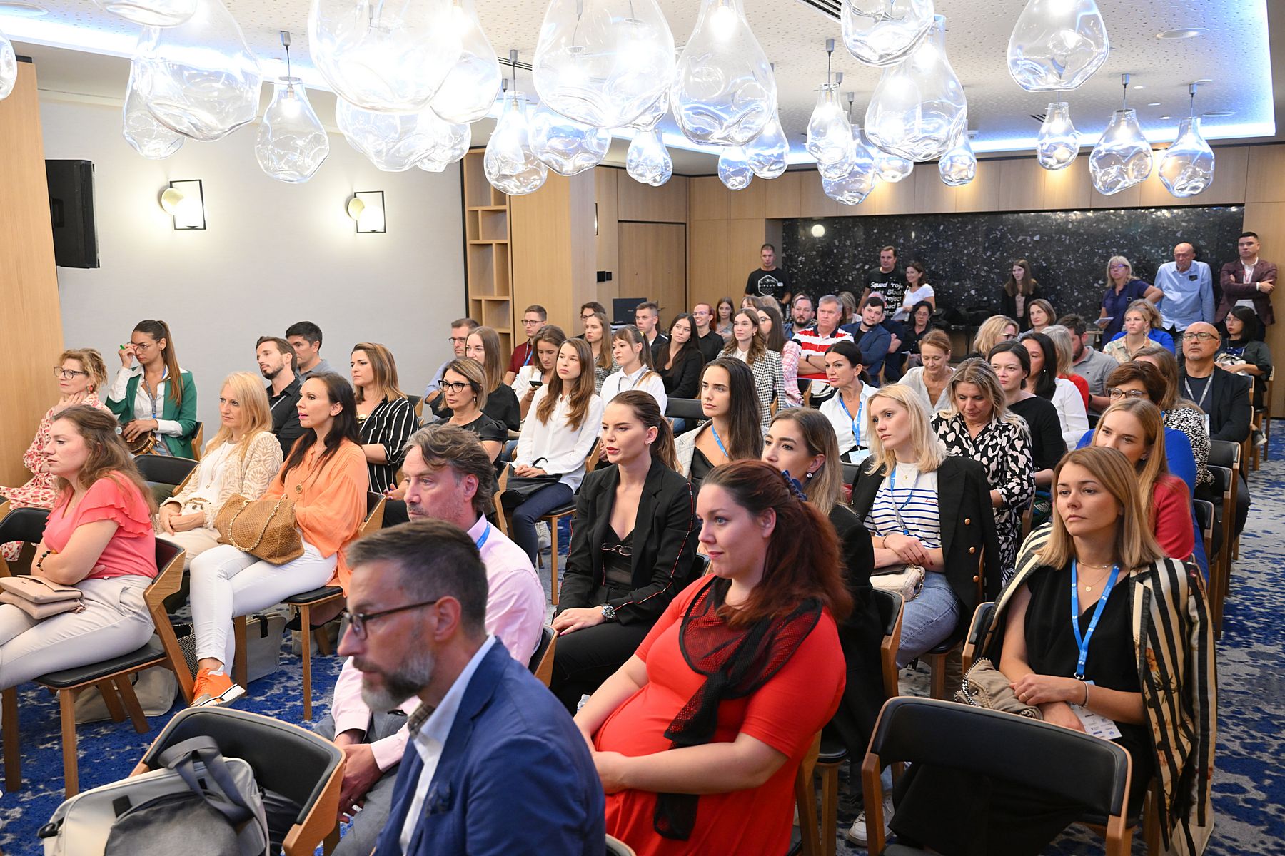 U Rijeci otvoren međunarodni kongres dentalne medicine "Novi koncept estetike osmijeha" - Novi list