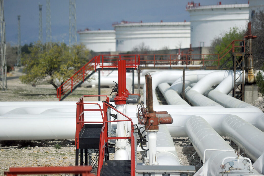 Amerikanci produljili JANAF-u licencu za transport nafte u Srbiju, 95% ...