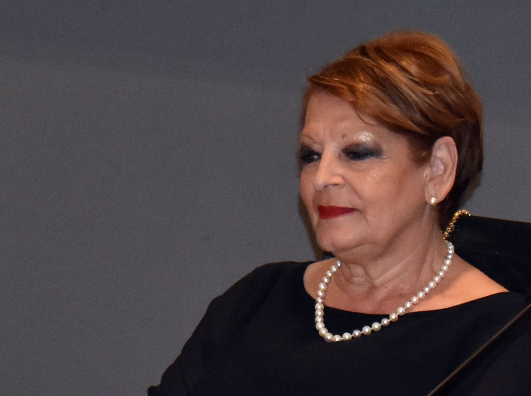 U Krku predstavljena pjesnička zbirka "Anima e versi" Anne Volpe - Novi ...