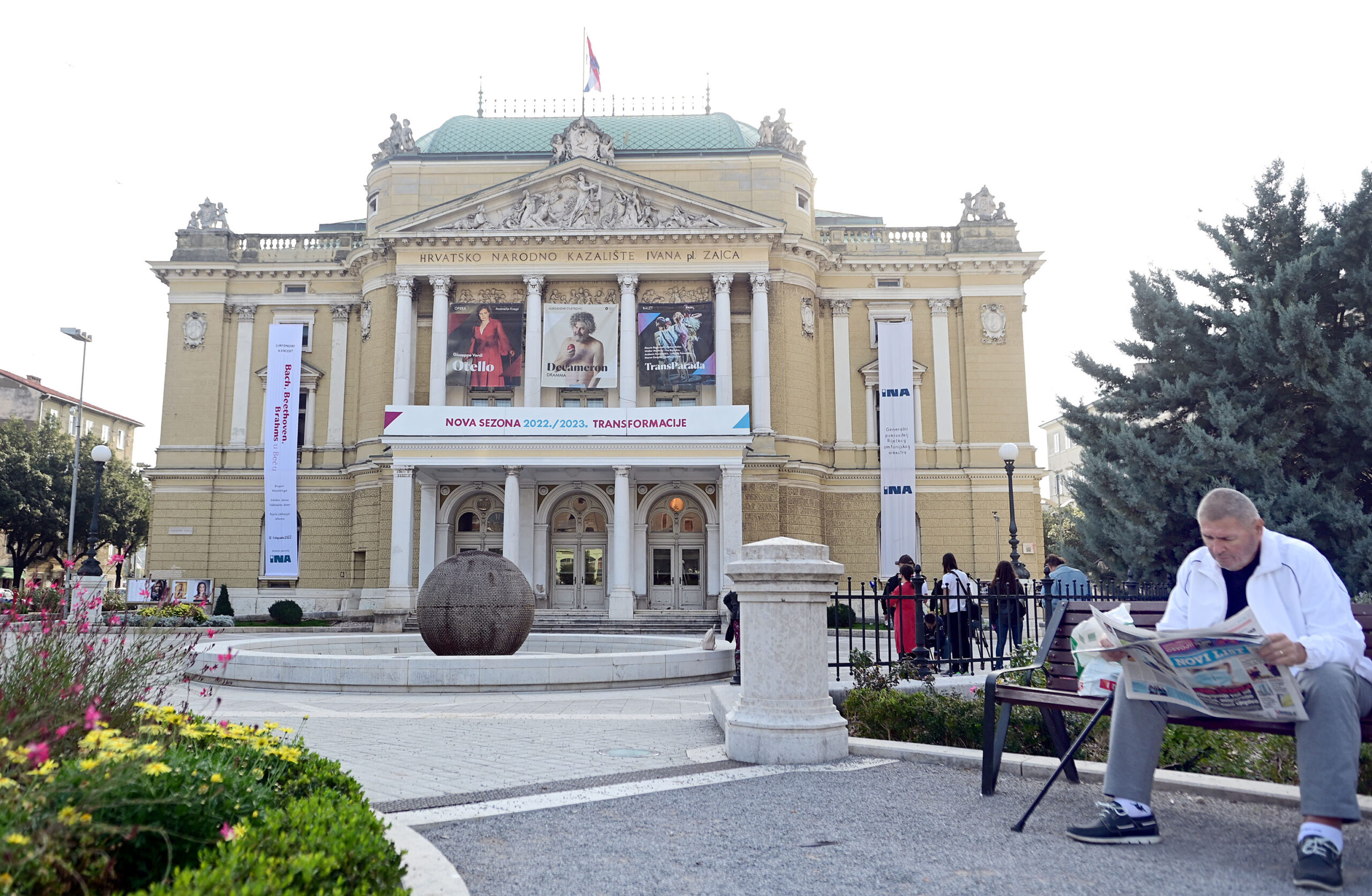 Predstave riječkoga HNK na Kreti vidjelo 4000 gledatelja - Novi list