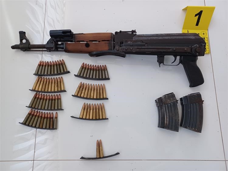 Pretragom pronađena i oduzeta automatska puška s dva pripadajuća ...