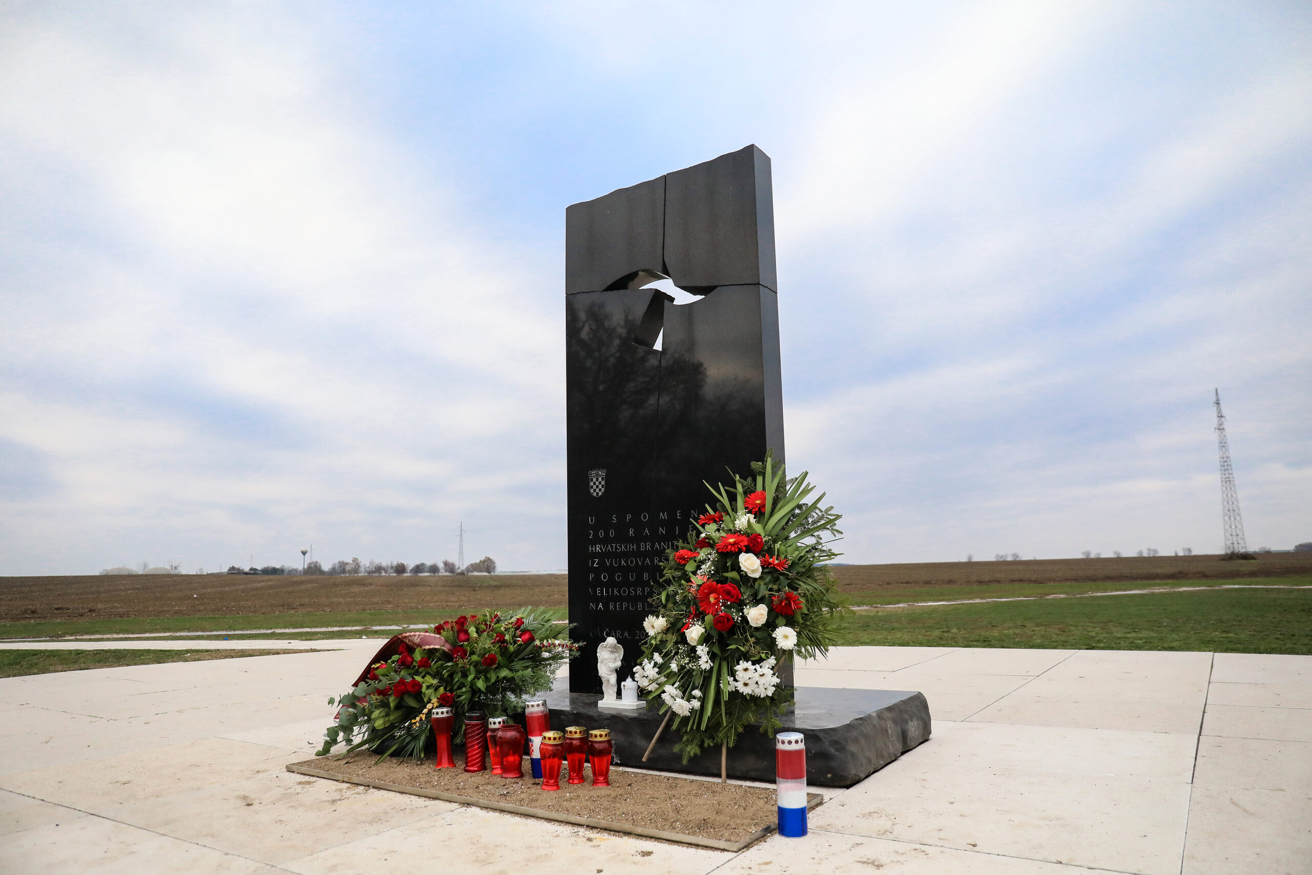 Komemoracija "Ovčara - vječna rana" za žrtve ubijene na Ovčari - Novi list