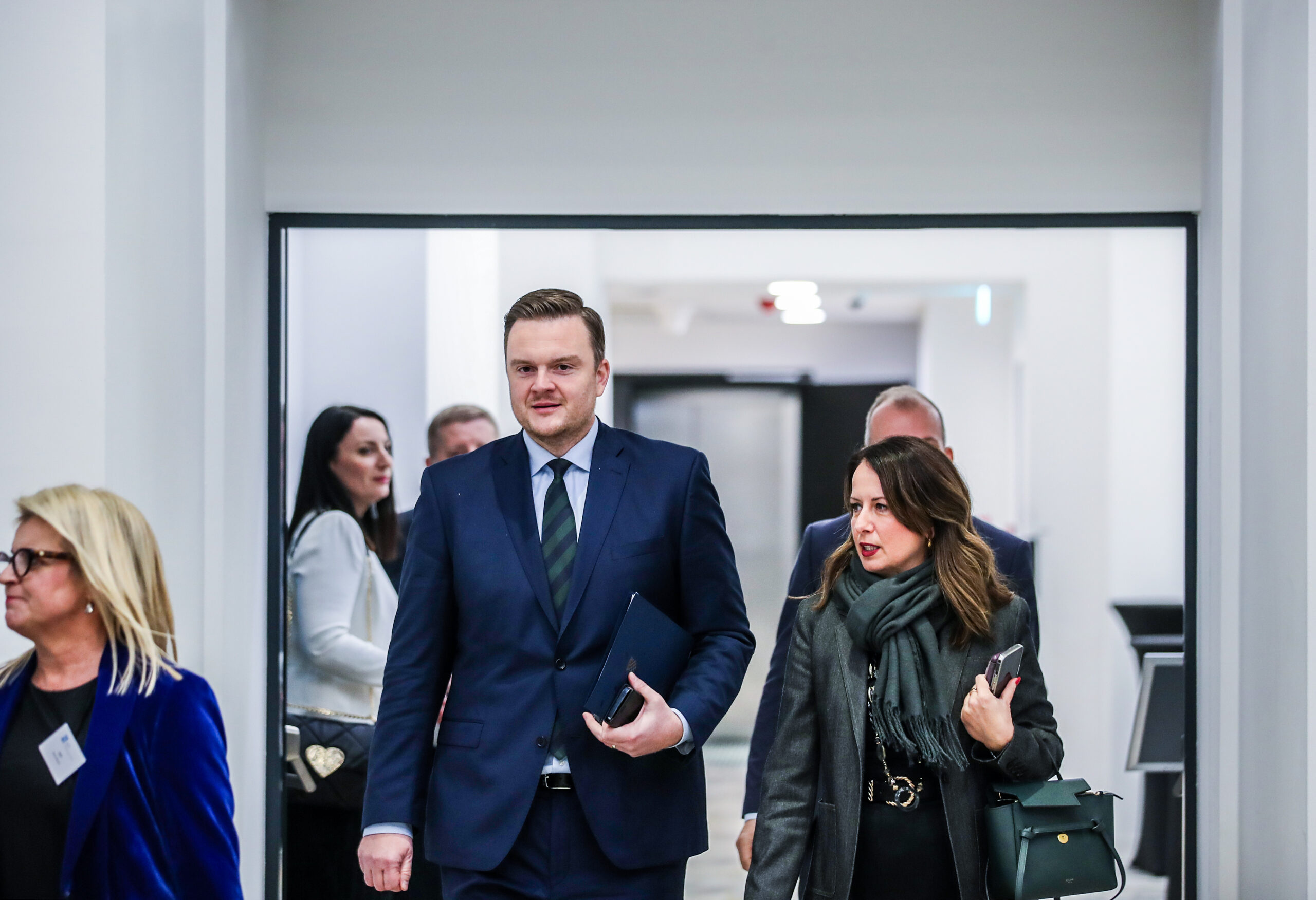 Poslodavci tvrde da novi porez kažnjava najbolje, Primorac poručuje da ...