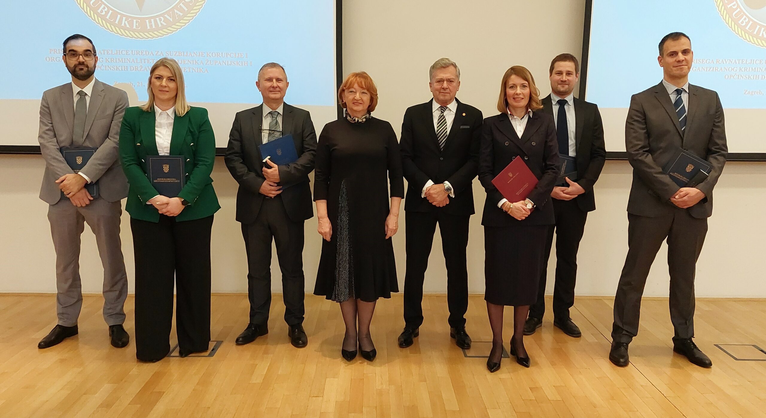 Prisegnula ravnateljica Uskoka i zamjenici državnih odvjetnika - Novi list