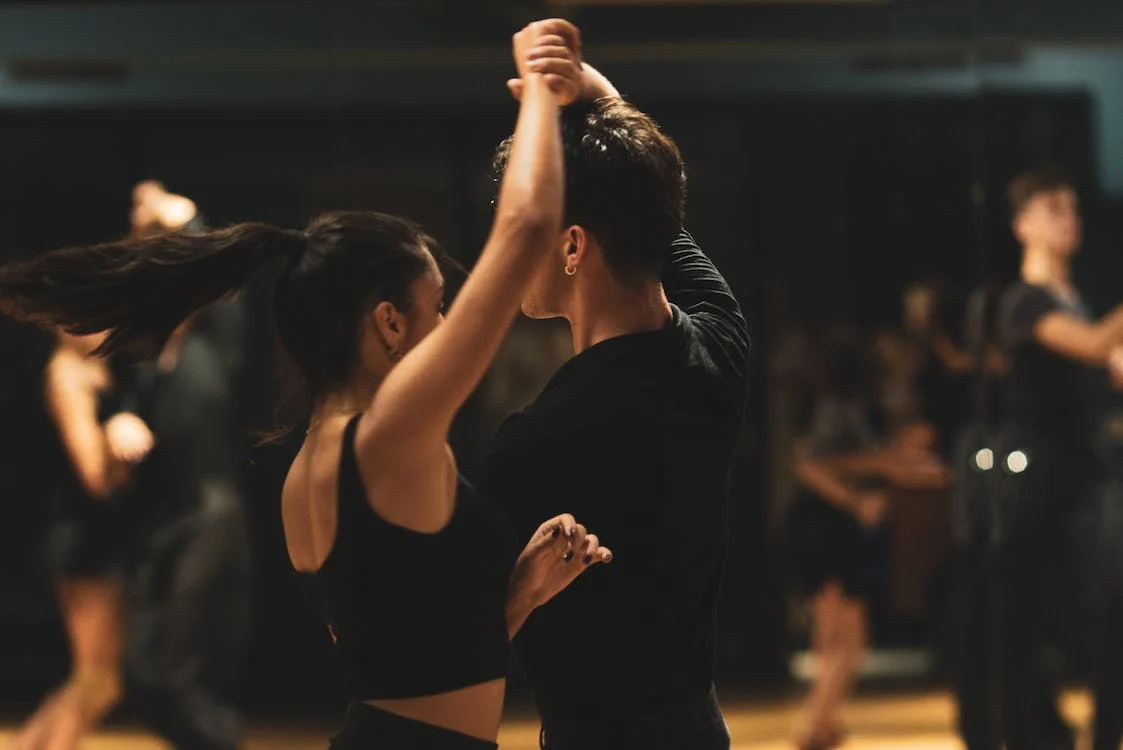 10 sjajnih razloga zašto bismo svi trebali češće plesati - Novi list