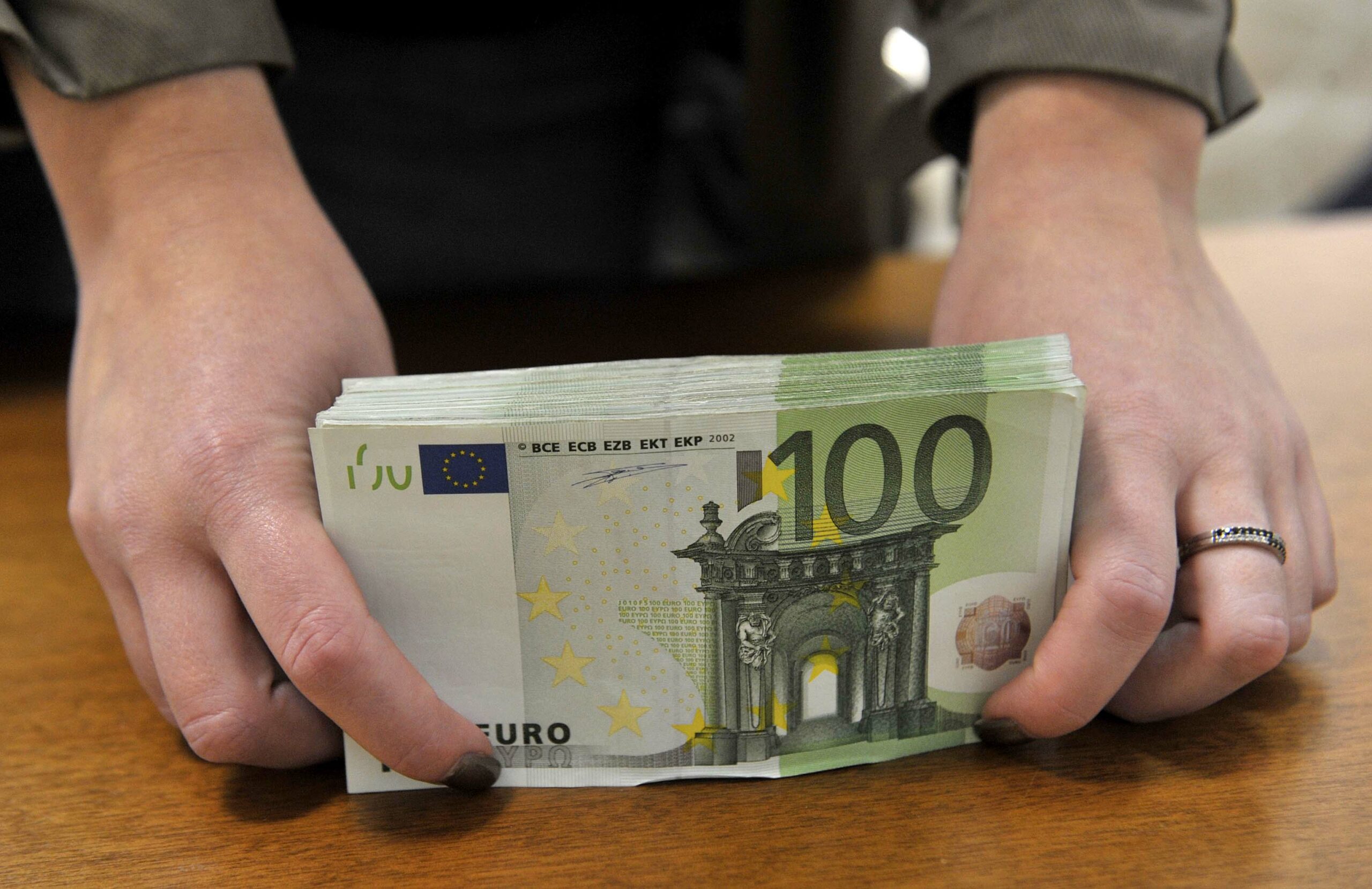 Primio novčani iznos od oko 2 tisuće eura, dogovorene radove nije izveo ...