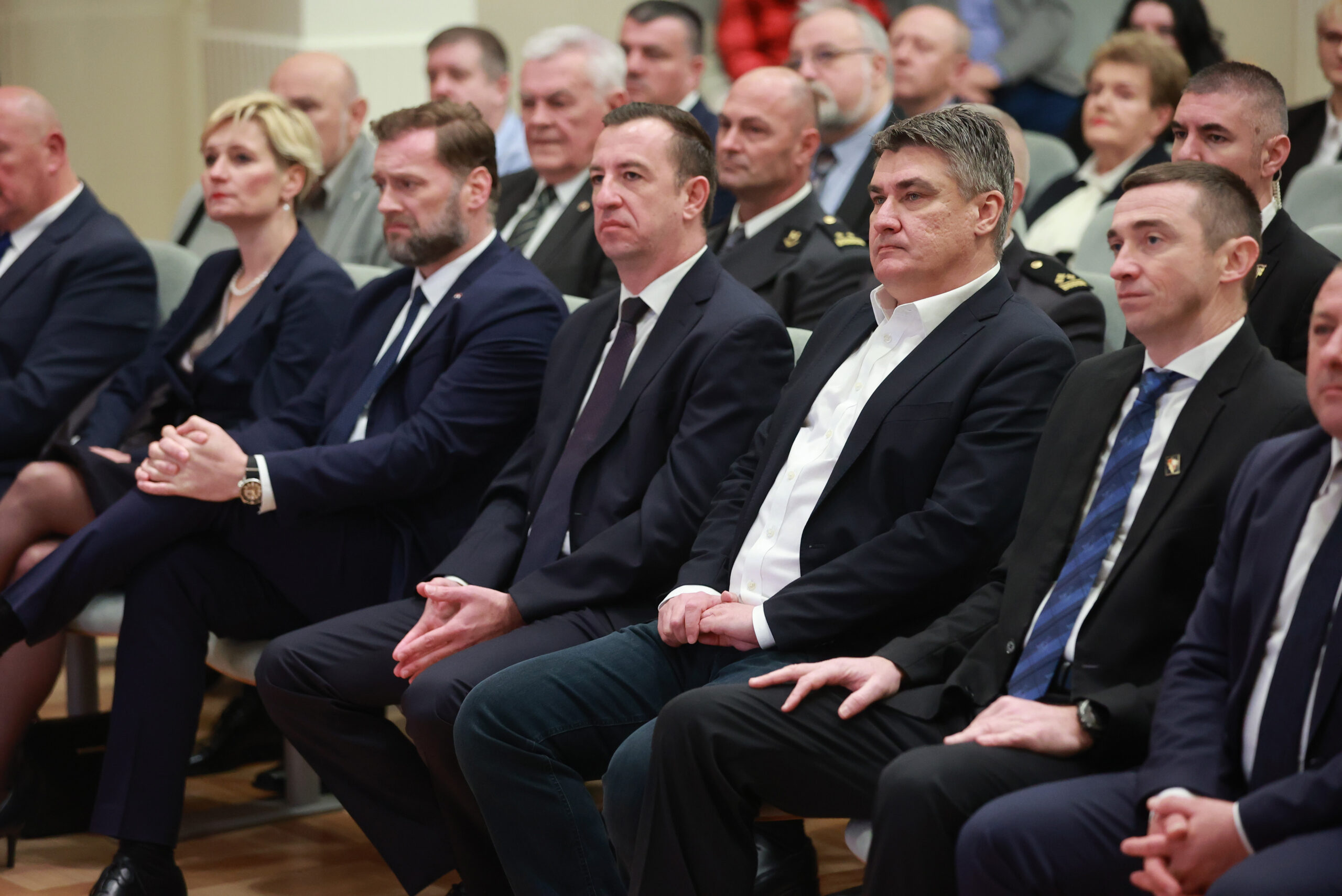 Milanović: "Plenković pljuje hrvatske građane u francuskim medijima ...