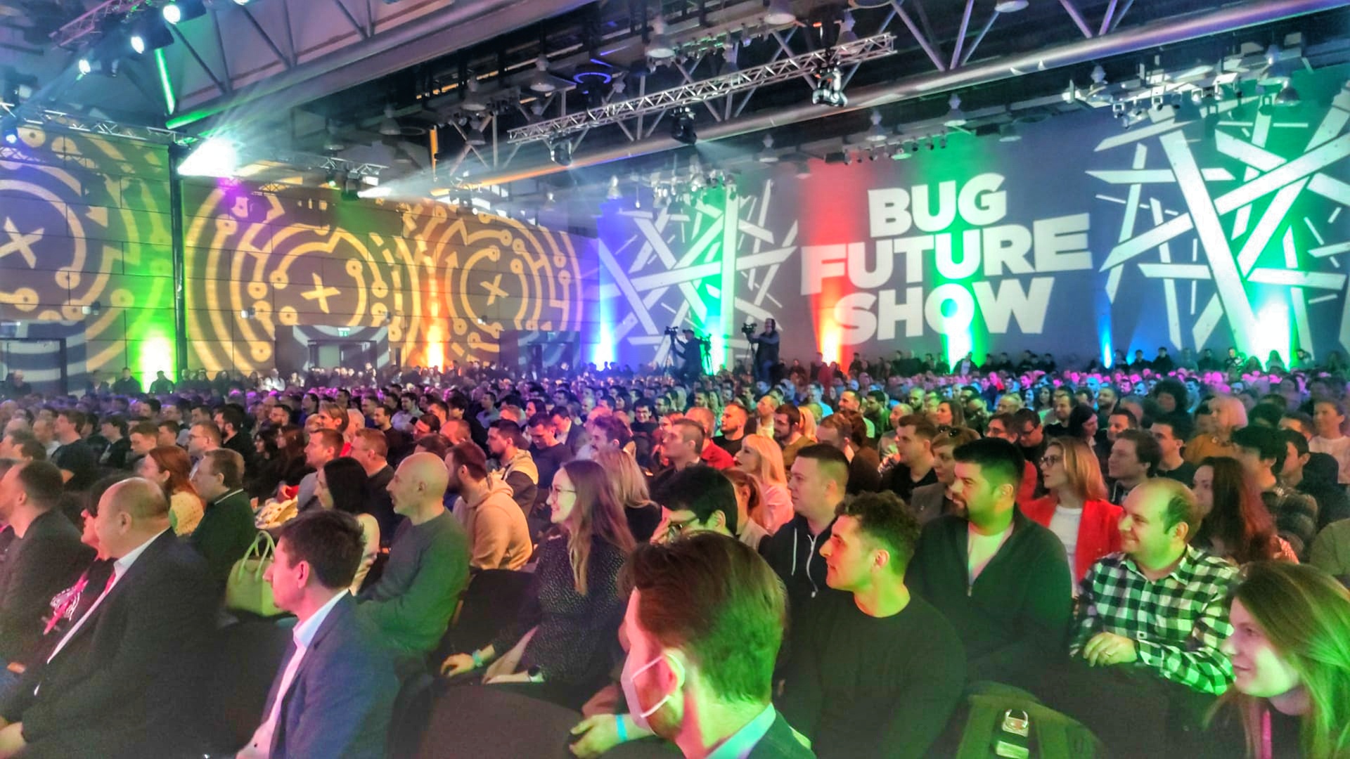 Bug Future Show: Tehnologija može pomoći u globalnoj ekonomskoj ...