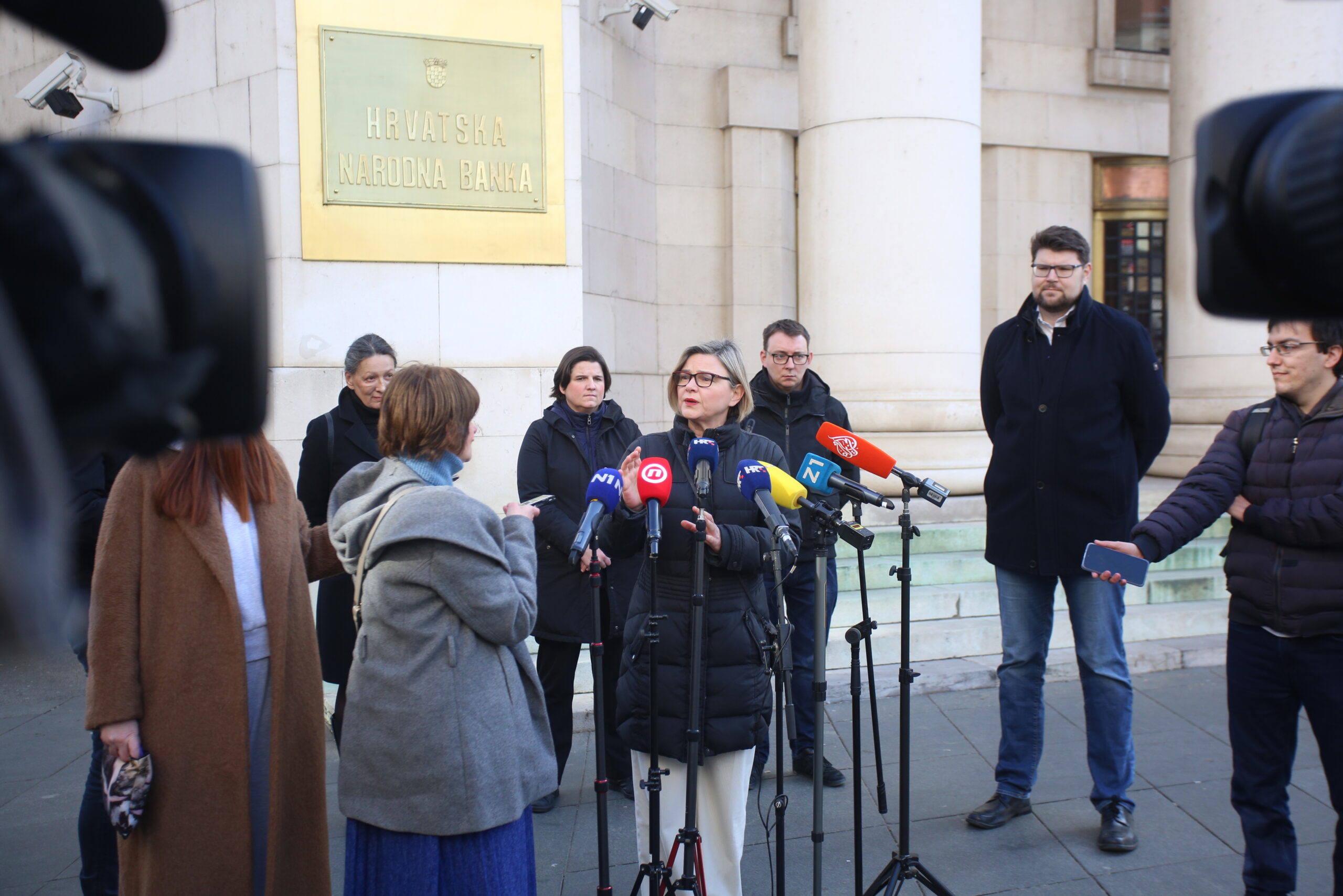 SDP i Možemo! traže od svih stranka, osim HDZ-a, da podrže smjenu Hrvoj ...