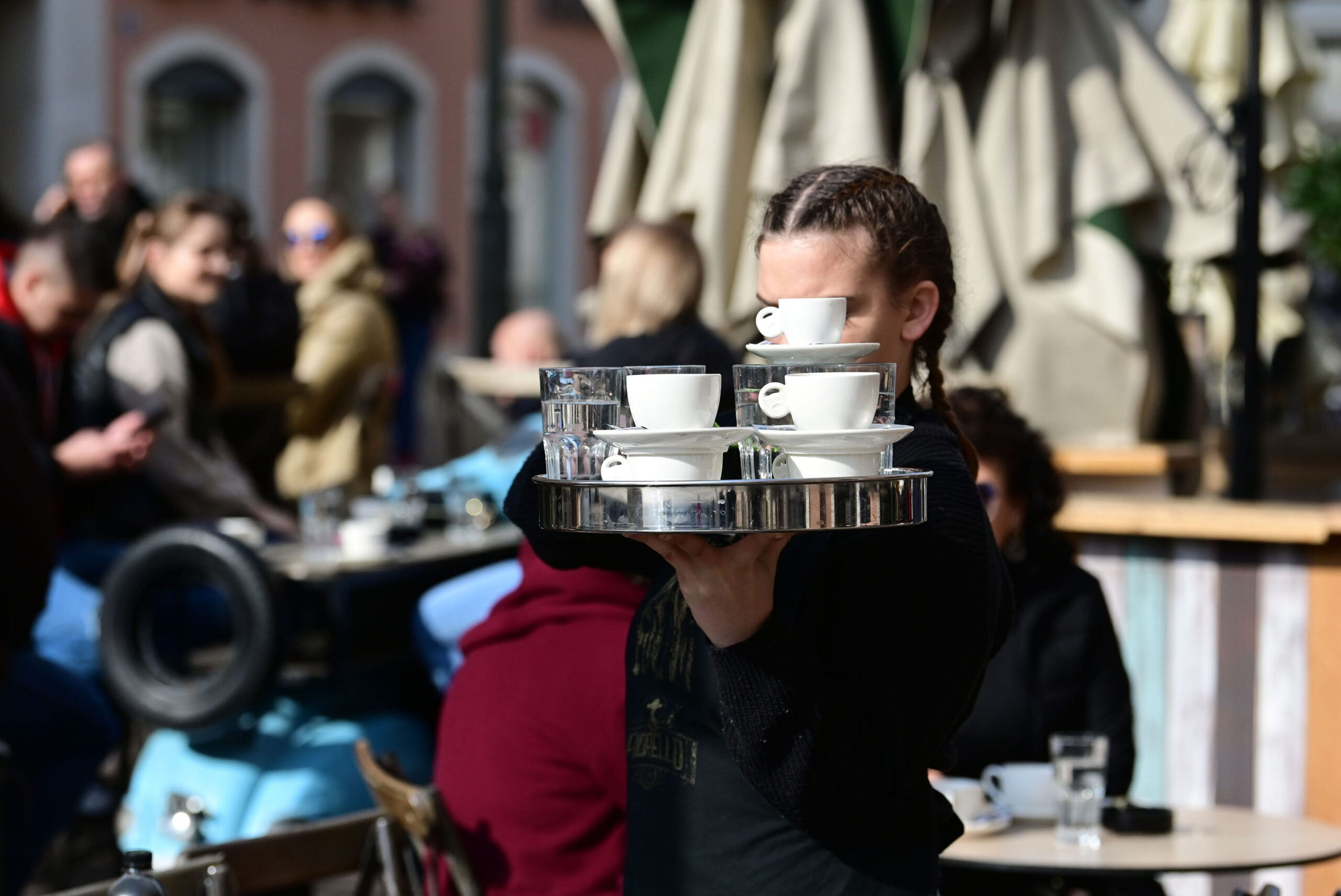 Uoči turističke sezone u Gospiću najtraženiji recepcioneri, prodavači ...