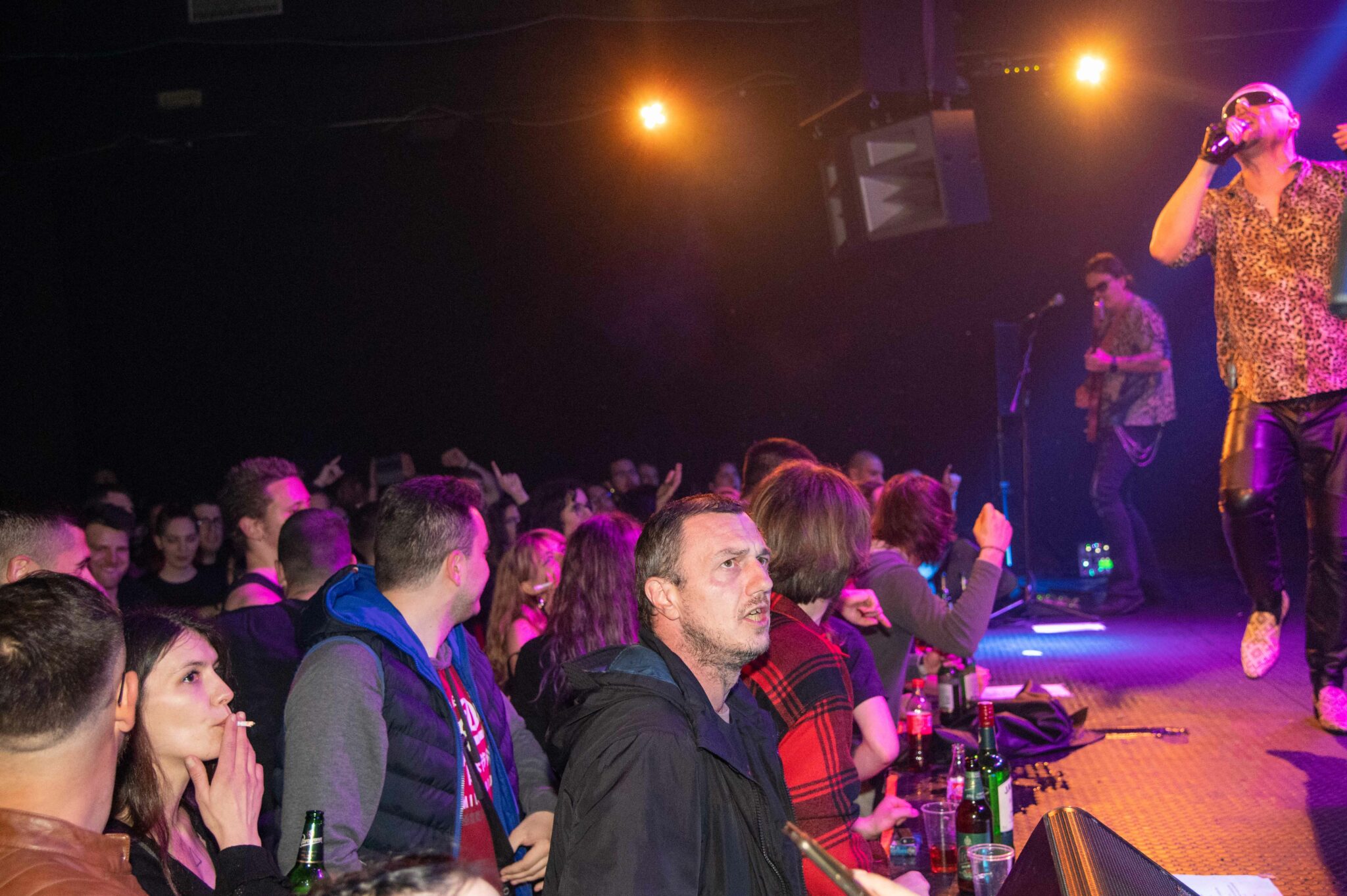 FOTO Narodnjaci bez duše i pankeri bez principa: Brkovi "pomeli" ispred ...