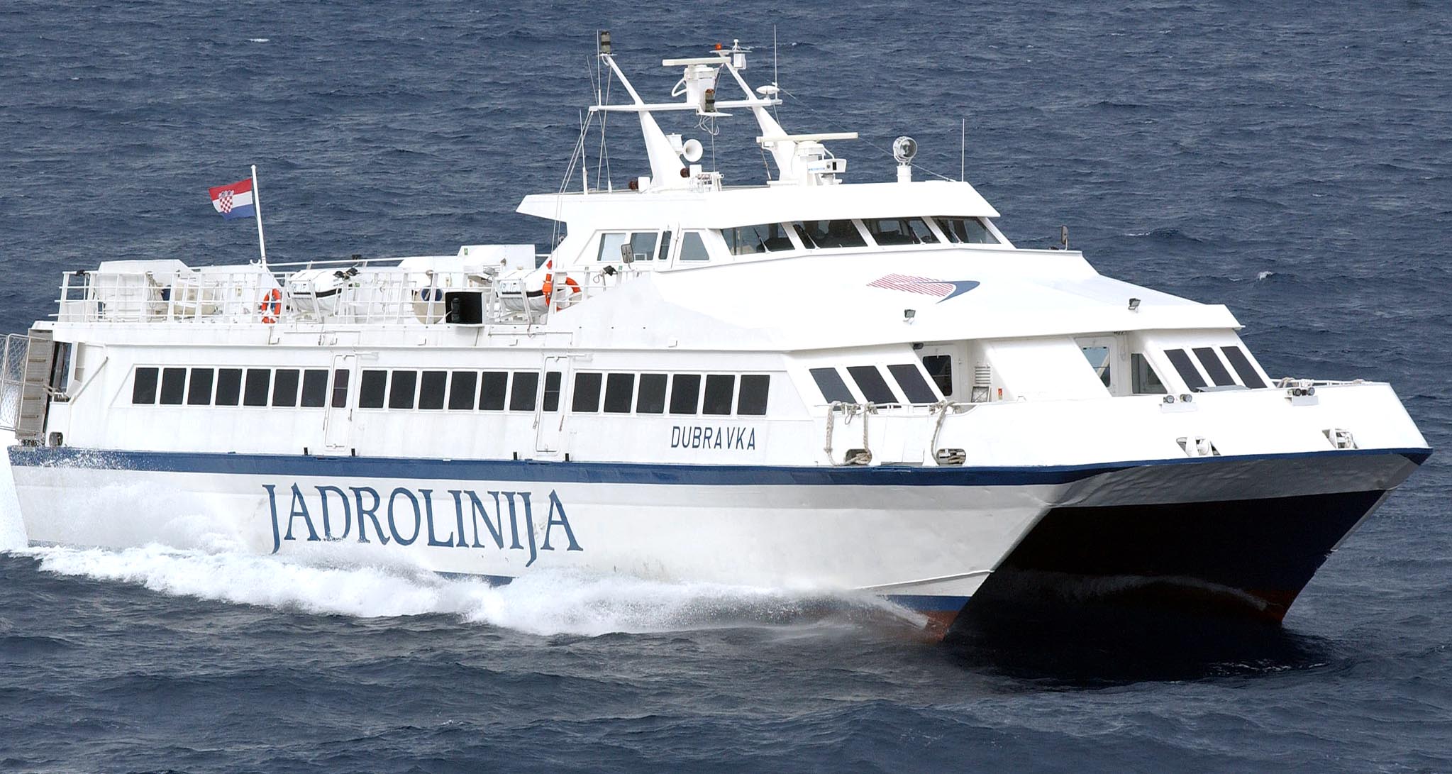 Krenula nova katamaranska linija Rijeka-Rab-Lošinj-Pag-Silba-Zadar ...