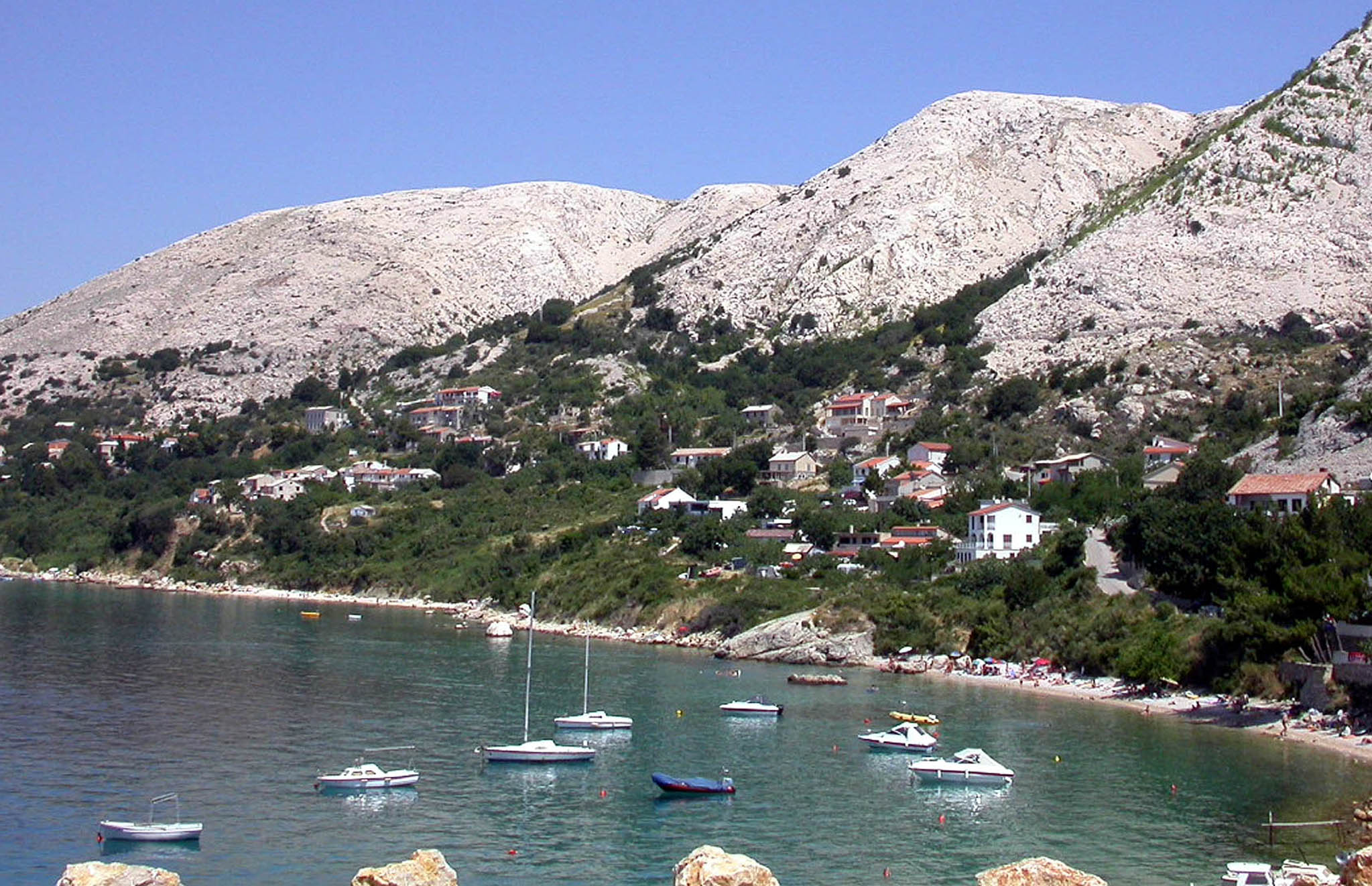 U Staroj Baški ukradena barka na vezu, plave boje, model M-sport 500 ...