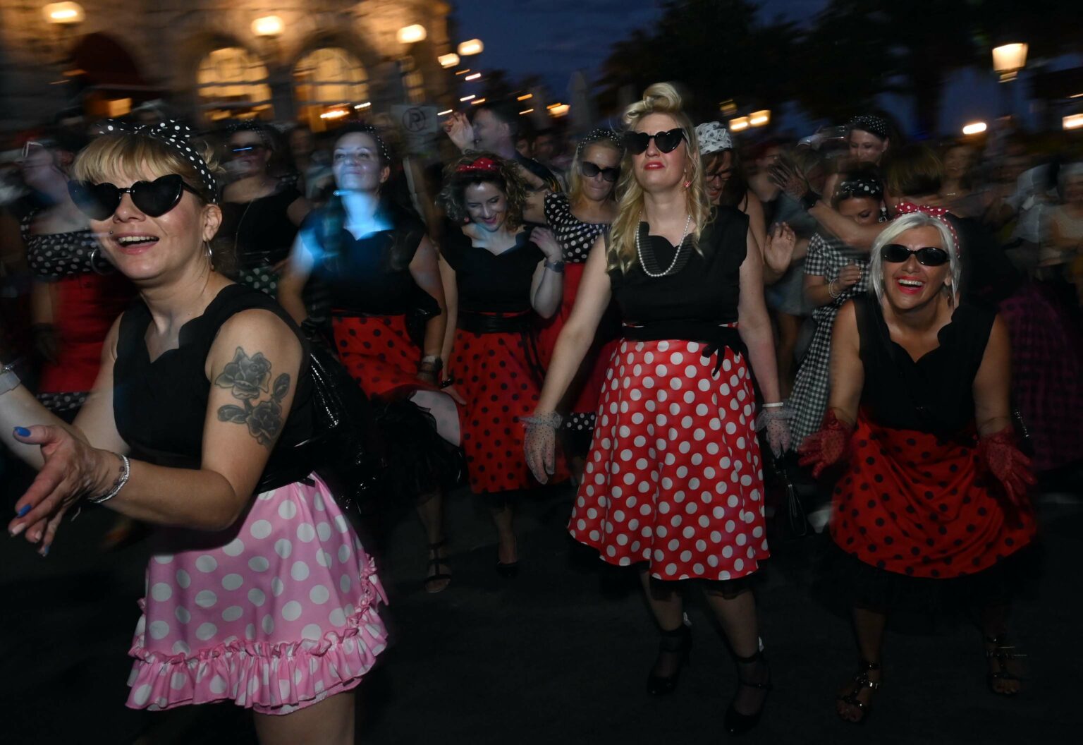 VIDEO RetrOpatija: Pogledajte tulum svih tuluma, grad je postao najveća ...