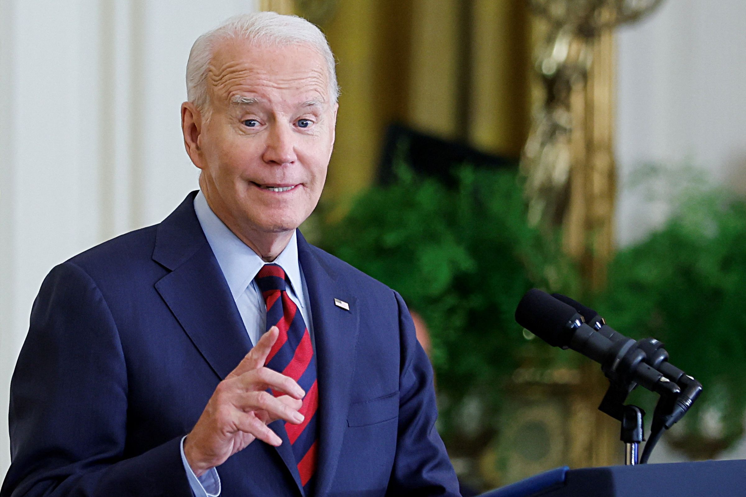 Joe Biden poslao kasetno streljivo u Ukrajinu: Zabranjeno je u 120 ...