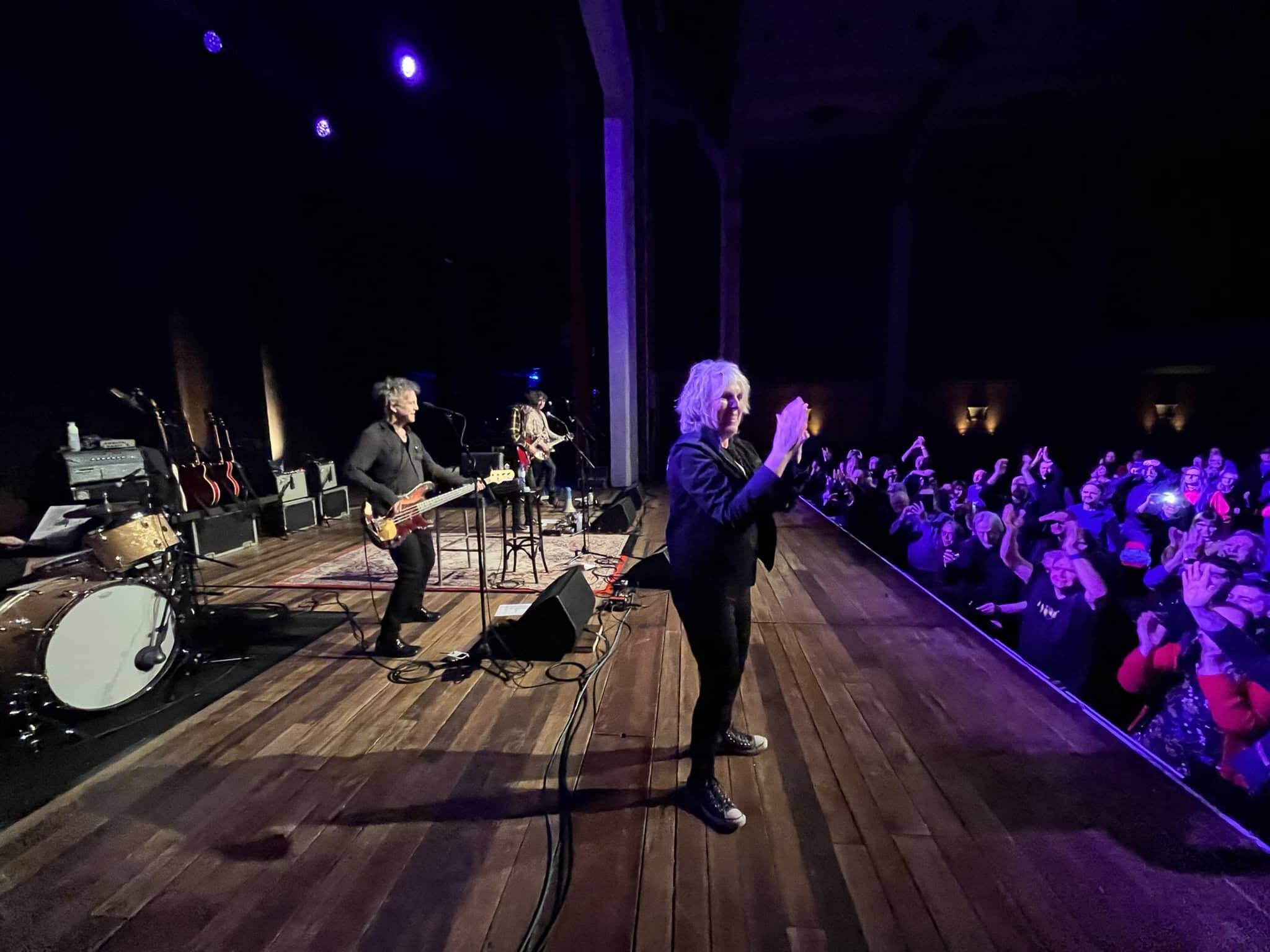 Lucinda Williams izdala petnaesti studijski album: priče iz rock and ...