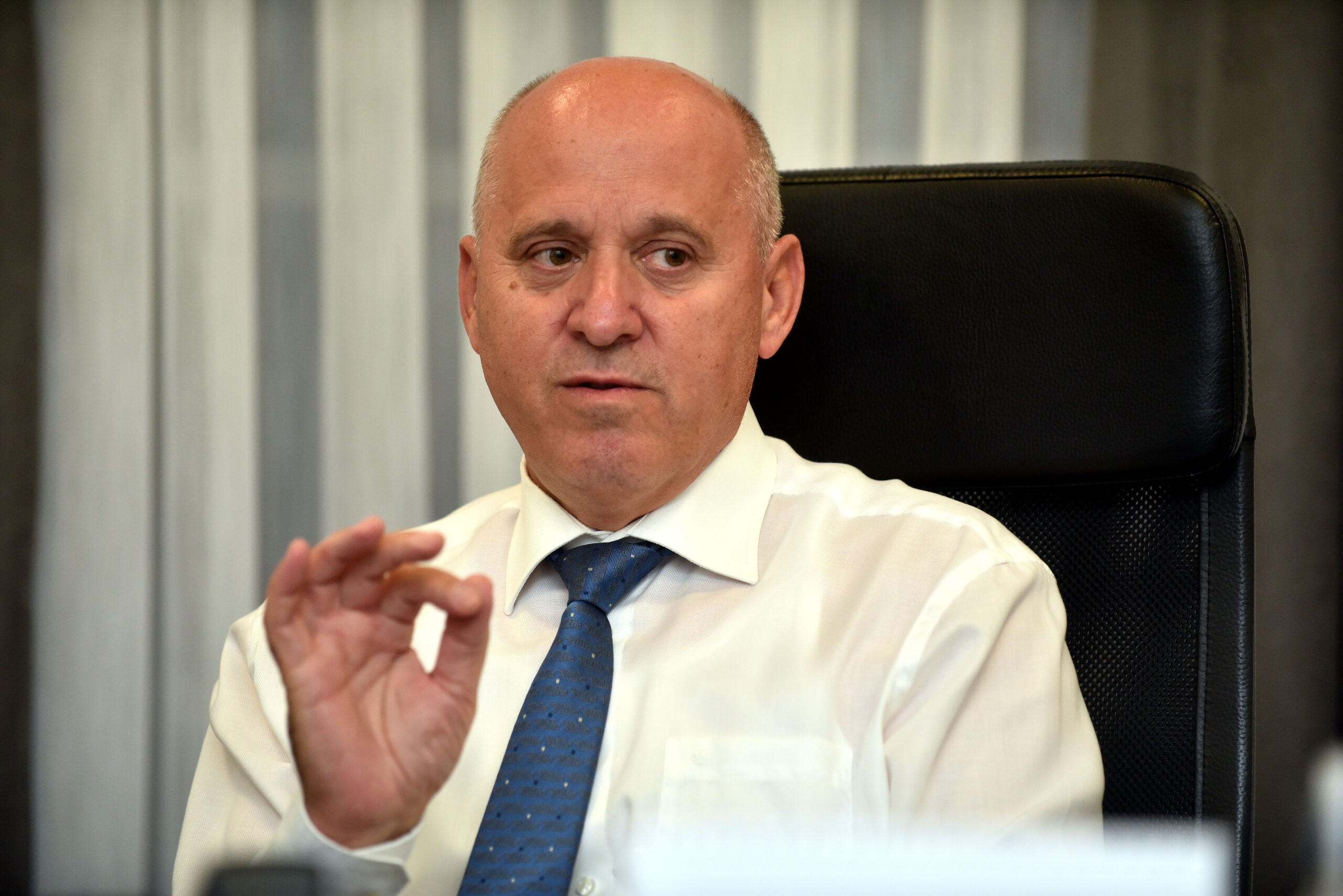 Branko Bačić: U tijeku je obnova 1.089 privatnih zgrada i kuća na ...