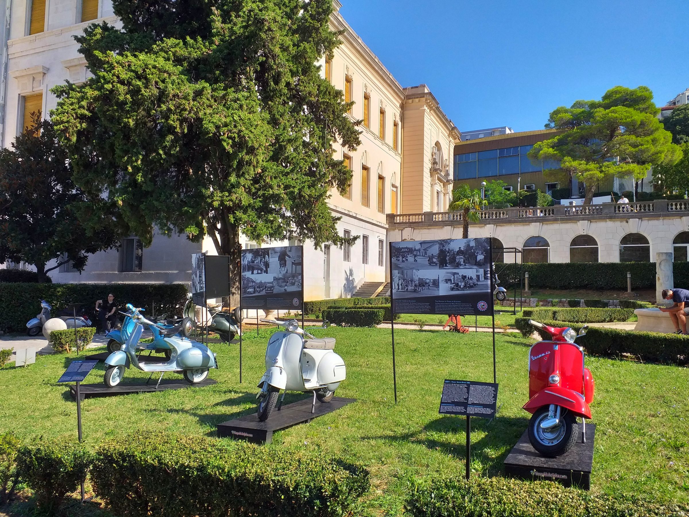 U Rijeku dolazi 450 ljubitelja Vespi na najveći susret u jugoistočnoj ...