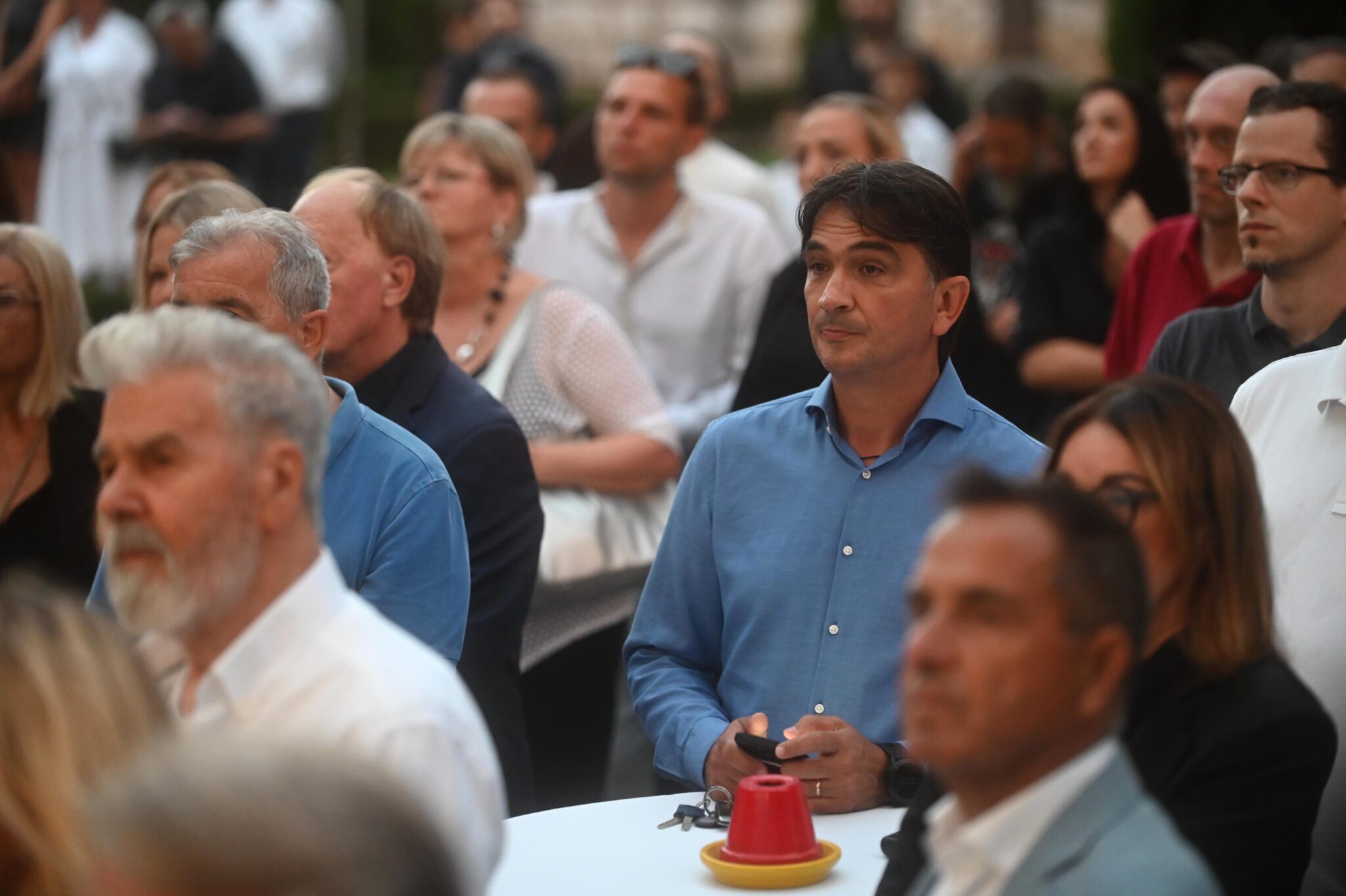 FOTO Otvorena izložba nogometaša i kolekcionara Davora Vugrineca u ...