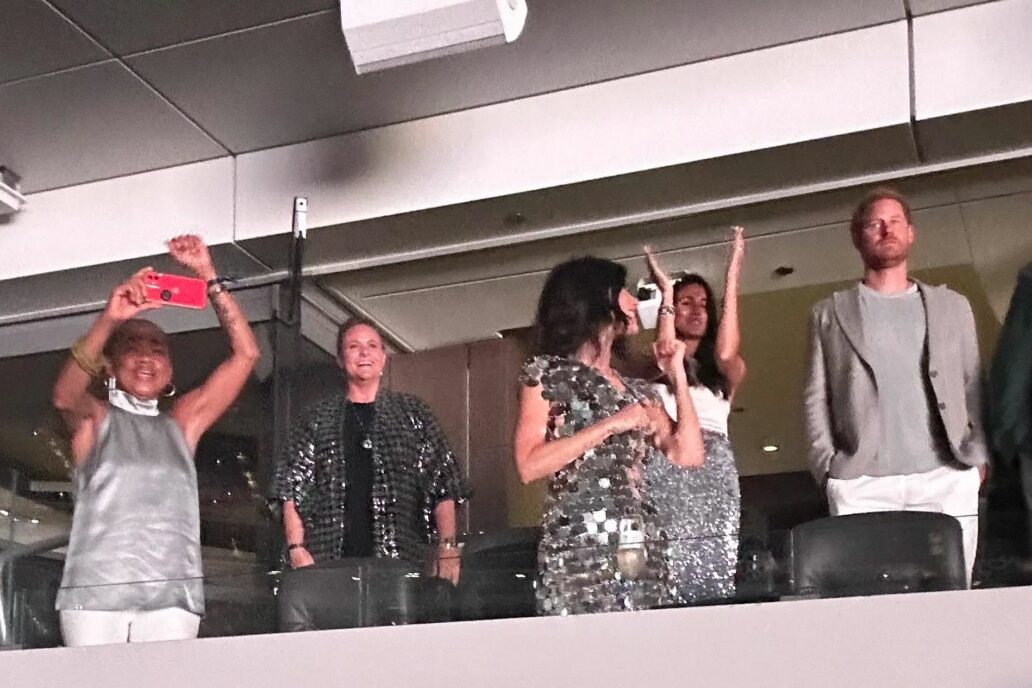 Snimili princa Harryja na koncertu Beyoncé, je li ovo najtužniji čovjek ...