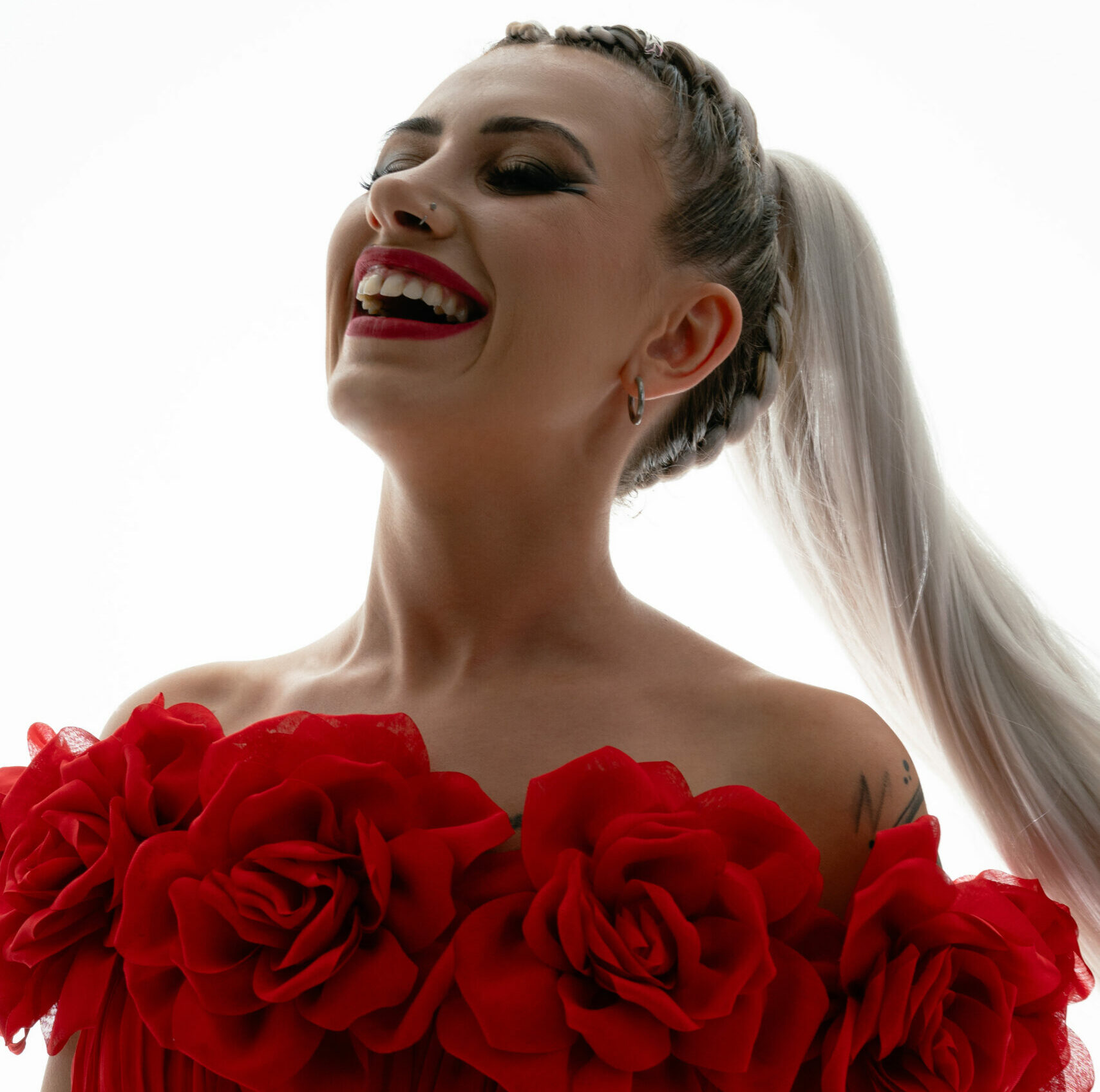 Stela s novim singlom “Briga me” najavljuje prvi EP - Novi list