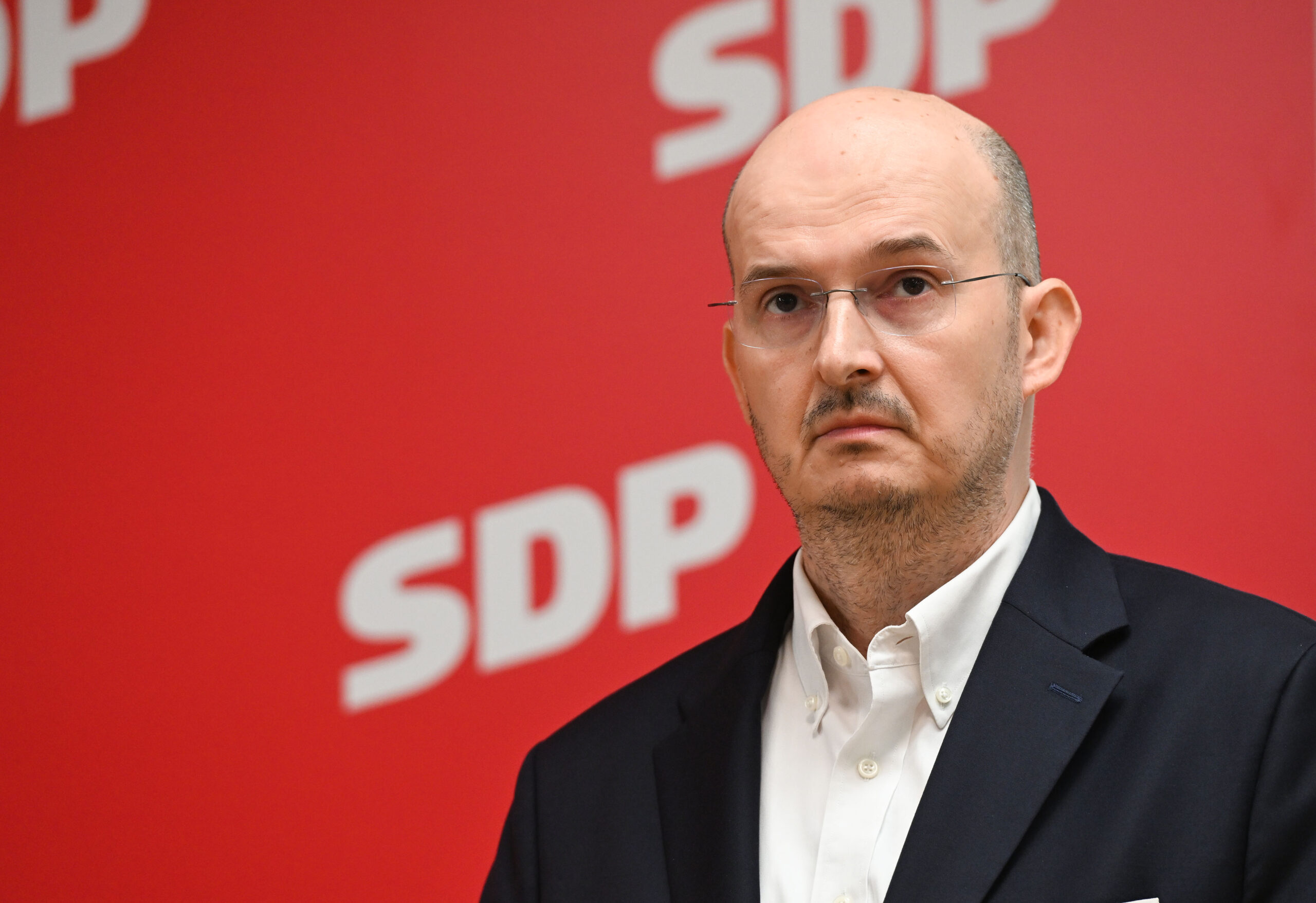 Josip Tica: "Vlada je smanjila javni dug i deficit; sve su to napravili ...