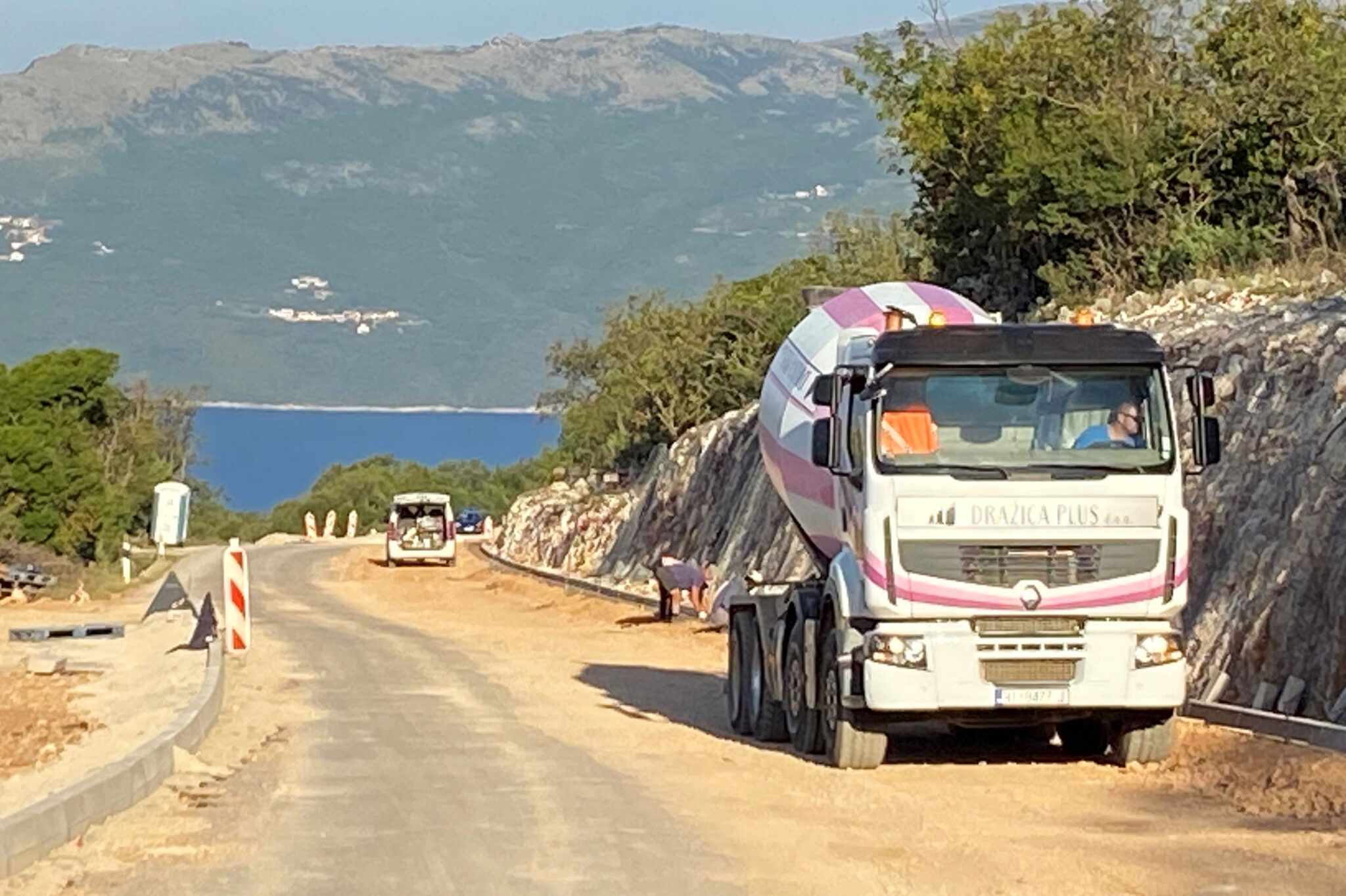 Punih godinu dana traju već radovi na dionici creske magistrale od ...