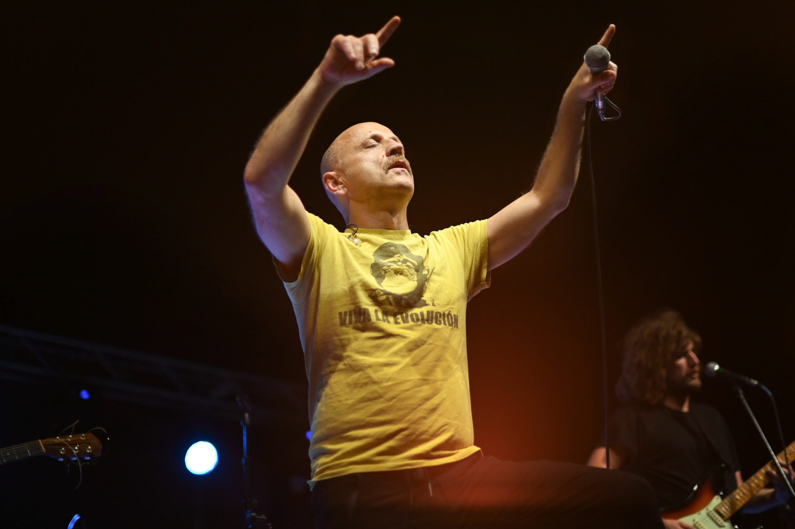 »Samo za taj osjećaj«: Mile Kekin objavio Samo za taj osjećaj i najavio ...