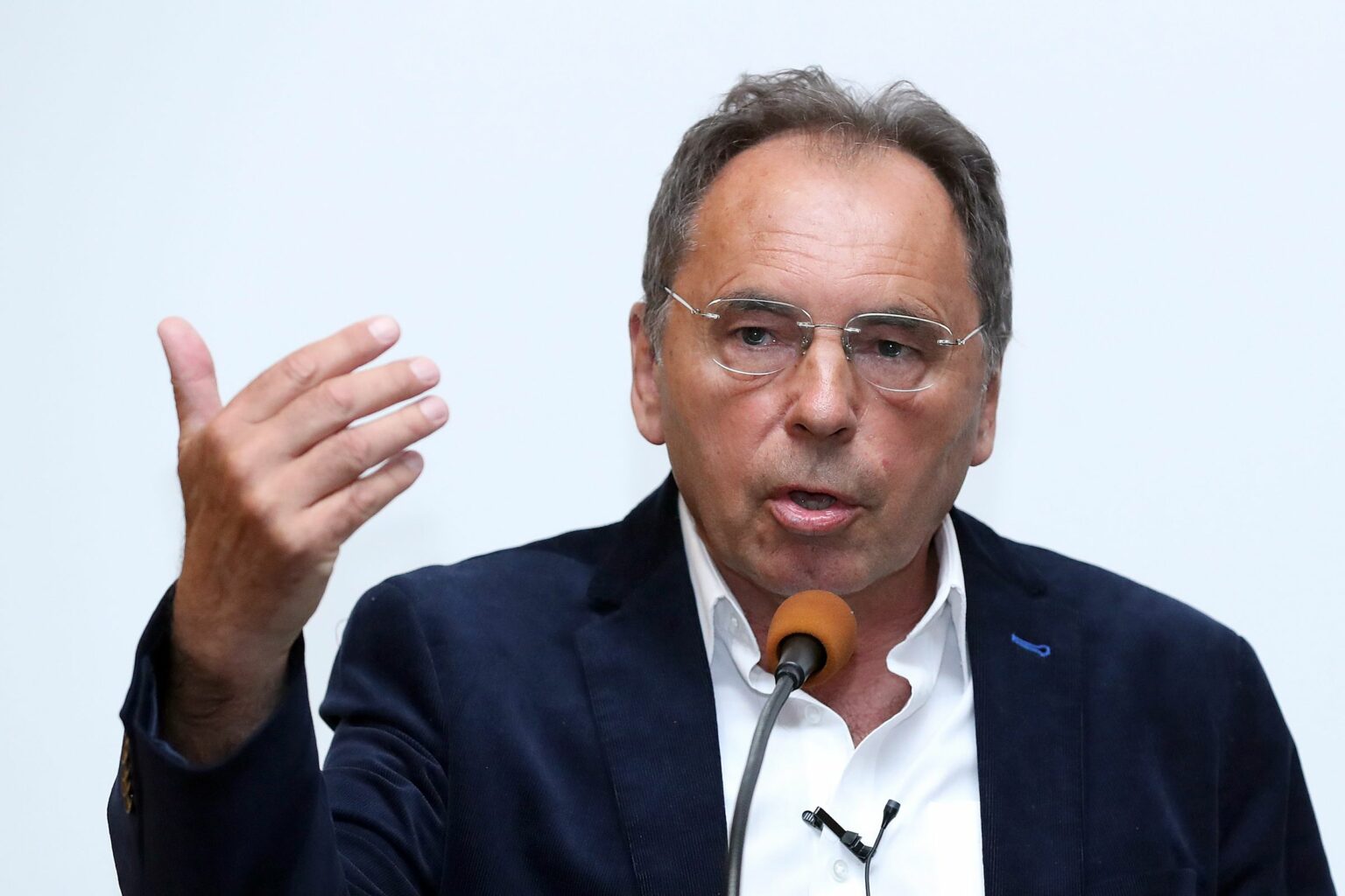 Davor Pavuna: Entiteti AI-ja će najkasnije do 2050. postati pametniji ...