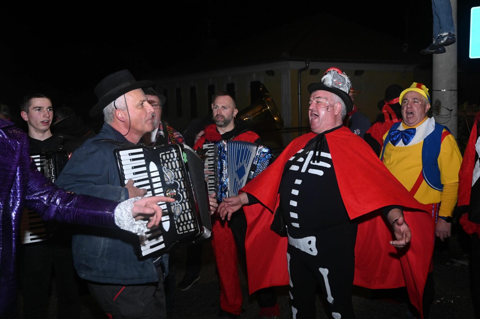 Mesopusna kumpanija Grad Grobnik nastavila tradiciju, pust Gripko ...