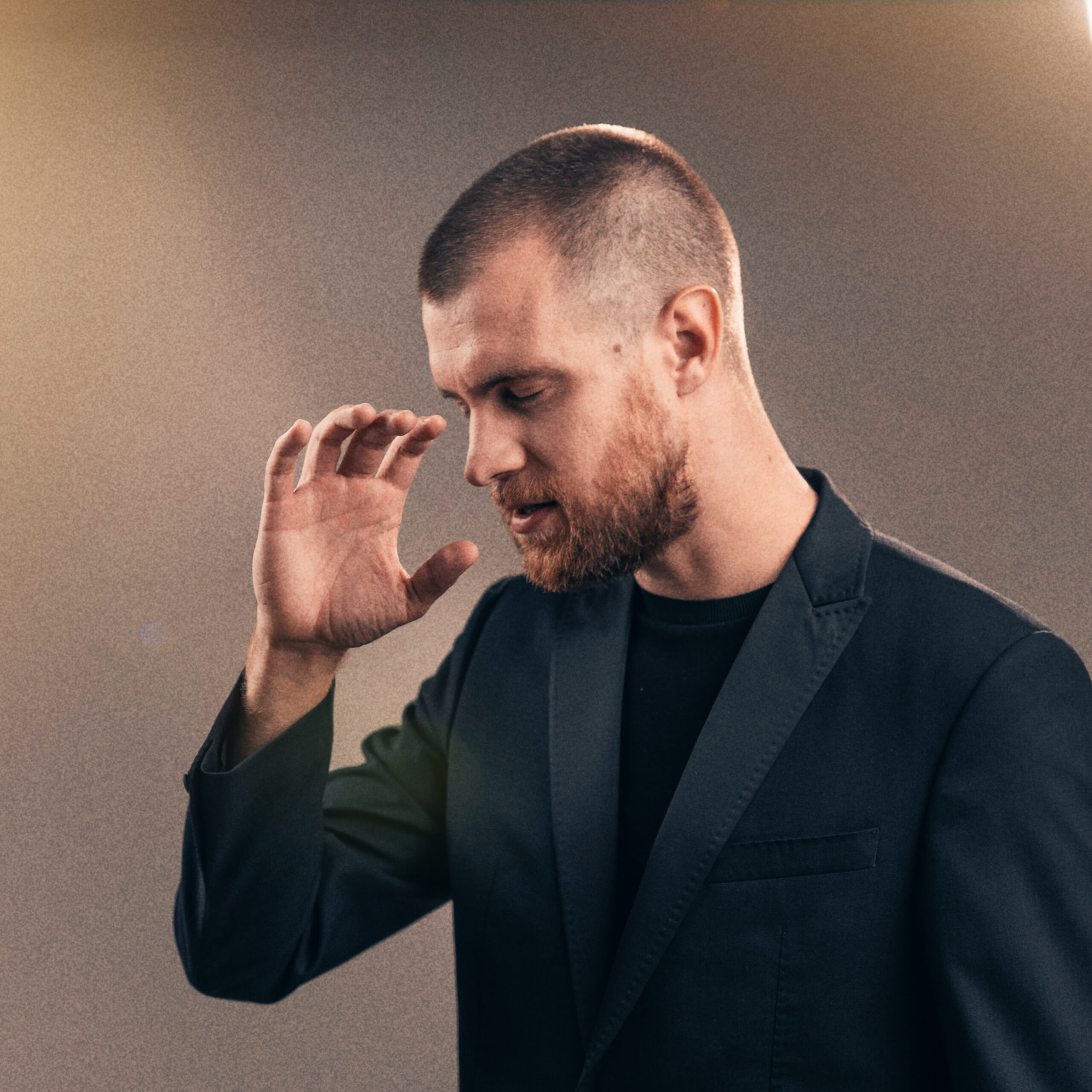 Stjepan Lach godinu je započeo novim singlom i spotom »Deset godina ...