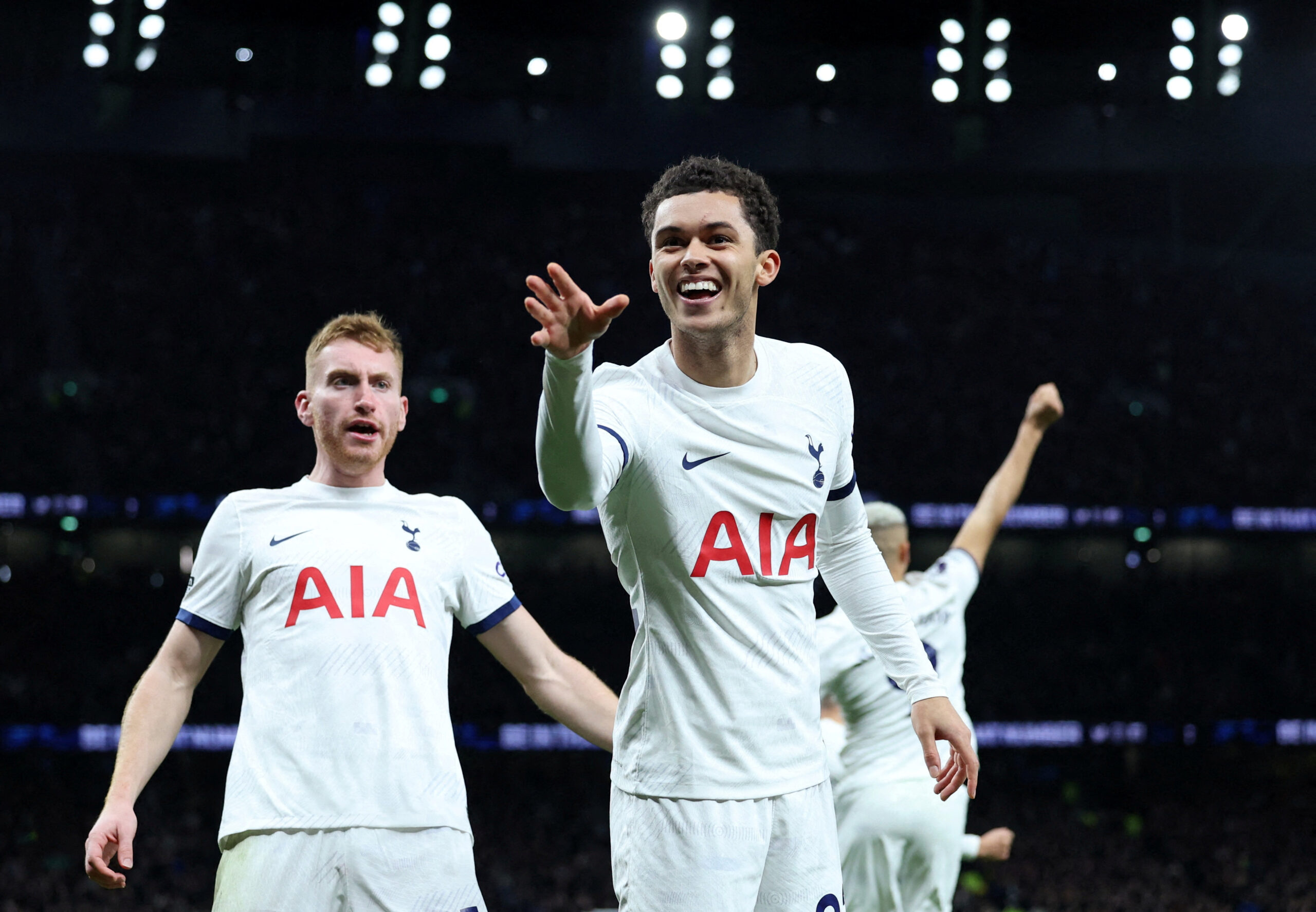 Tottenham dva puta vodio, ali Everton je spasio bod u 94. minuti - Novi ...