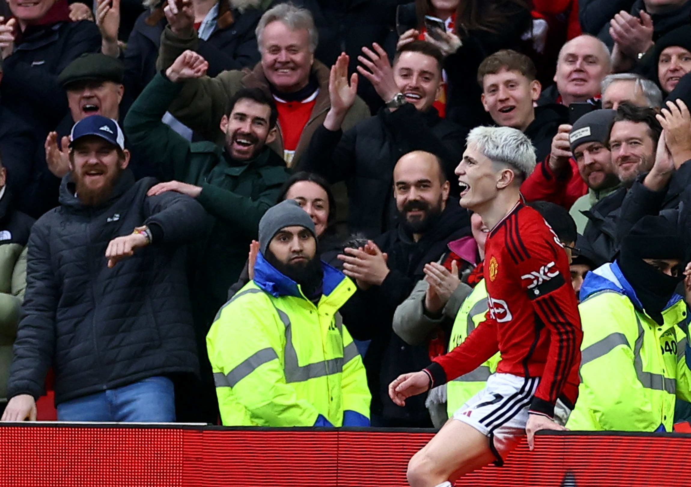 Manchester United razbio West Ham, Chelsea doživio još jedan debakl ...
