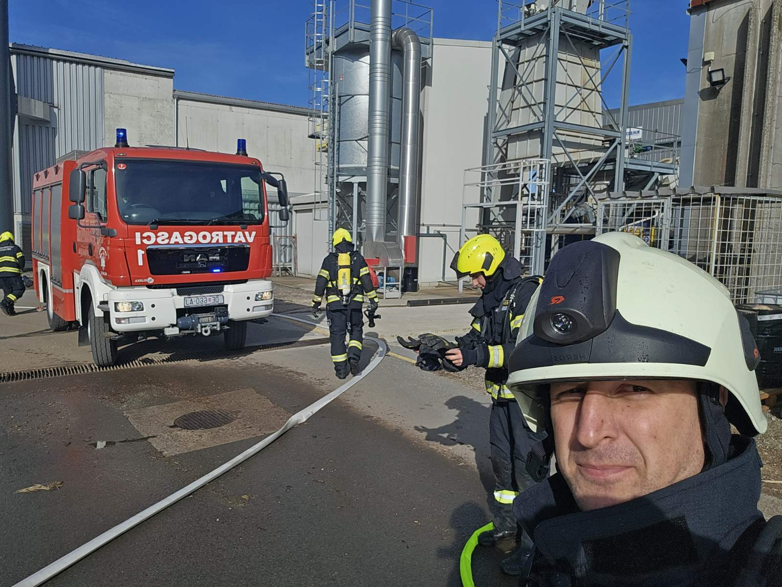 DVD Delnice održao vatrogasnu vježbu u pogonu poduzeća RST-Pellets ...