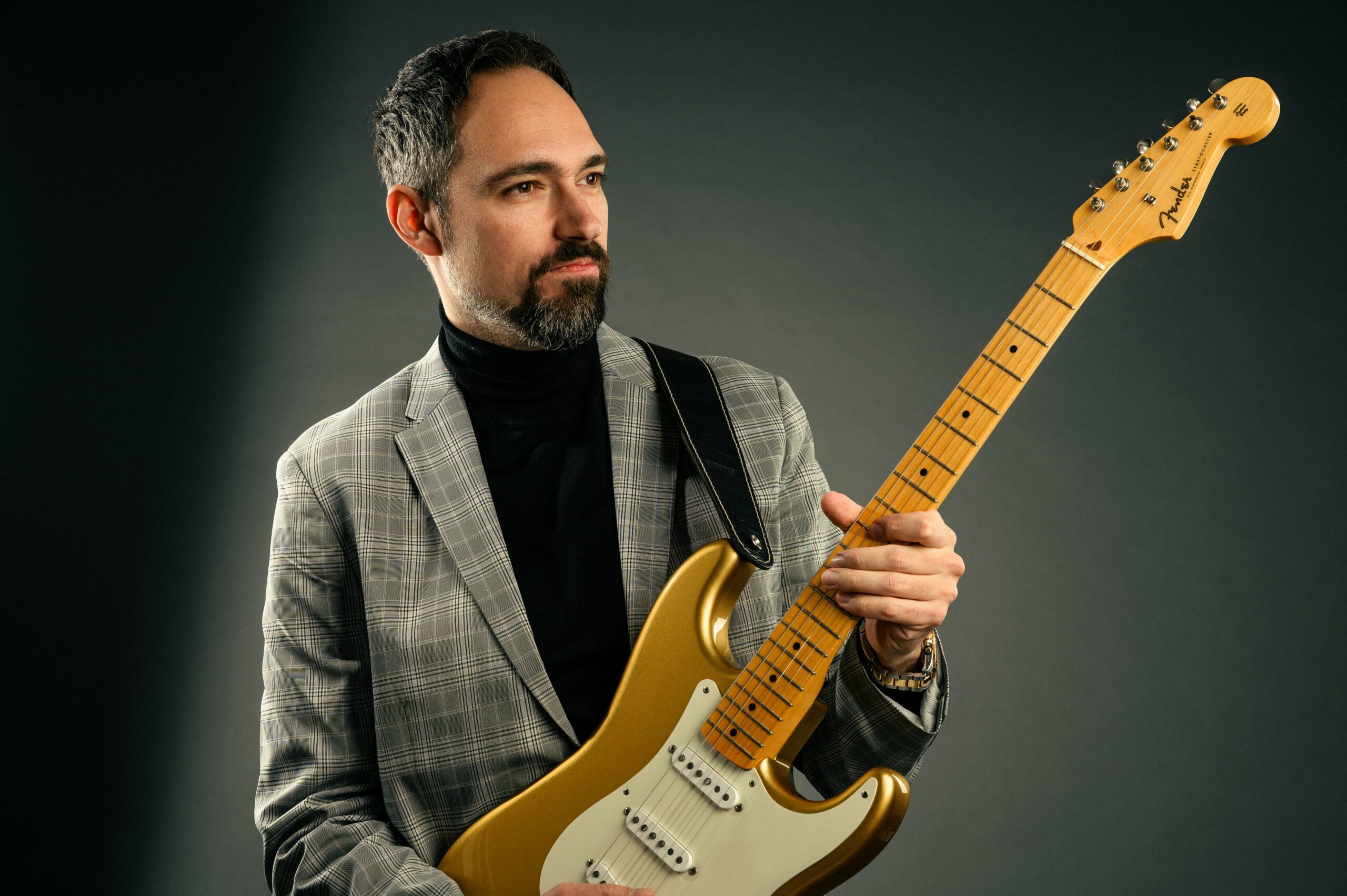 Riječki gitarist objavio je drugi studijski album: Putovanje kroz ...