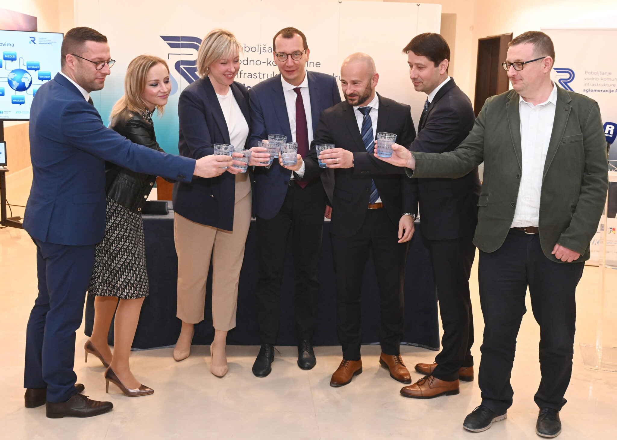 Na području Čavala i Jelenja grade se kanalizacija i vodovod vrijedni ...