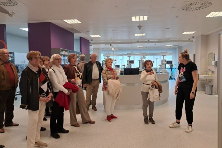 Umirovljeni liječnici posjetili novi sušački kompleks - Novi list