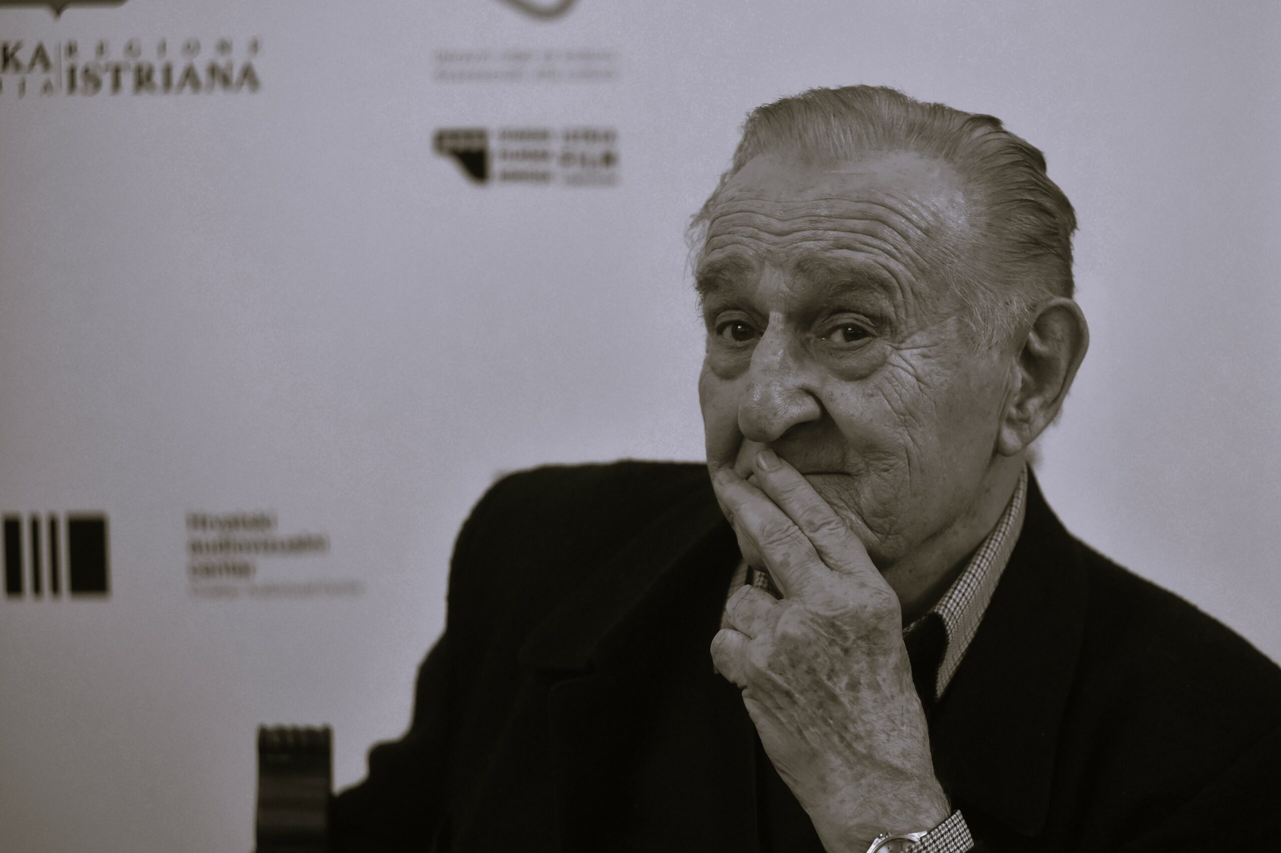 Preminuo Veljko Bulajić, hrvatski filmski velikan svjetskog glasa ...