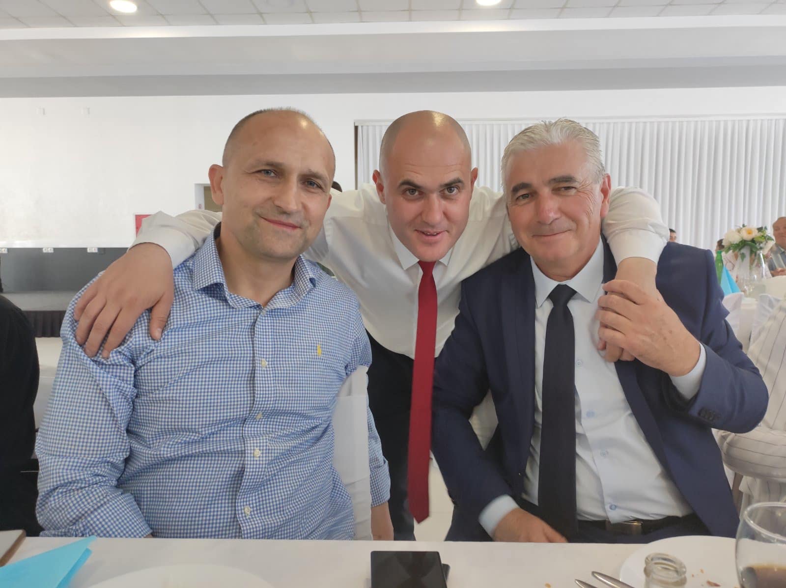 HDZ-ovac Herman komentirao Anušićev odlazak na krizmu sina DP-ovca ...