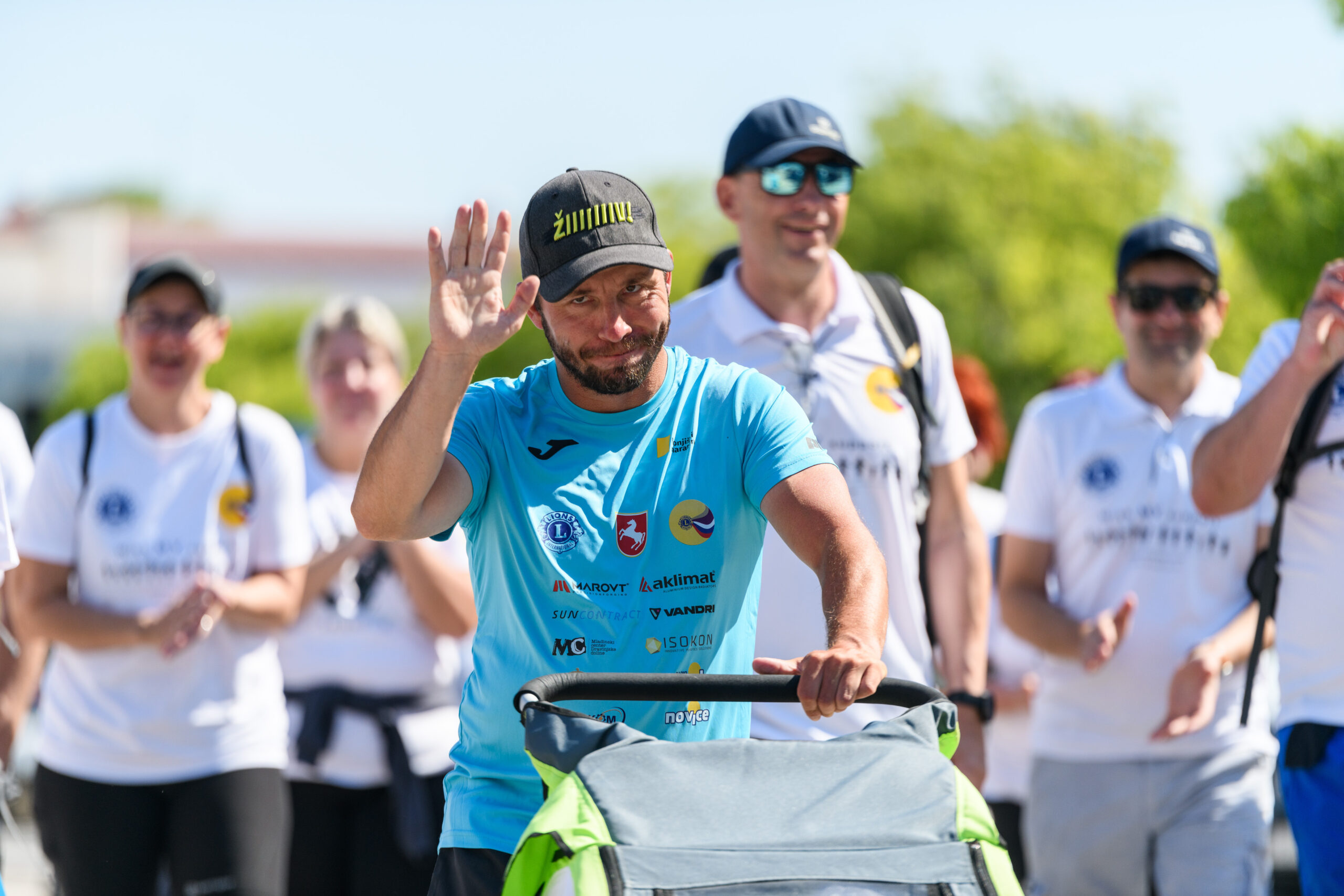 Oliver Tič je slovenski "Forrest Gump". Čovjek s vizijom i velikim ...